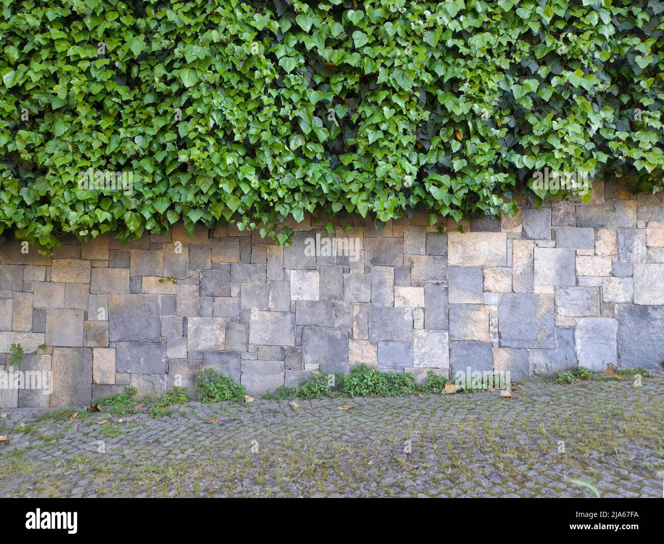 Blank landscape frame stone hi-res stock photography and images - Alamy