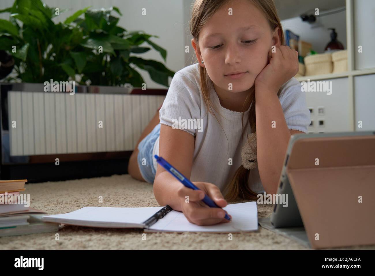 Homework app hi-res stock photography and images - Alamy