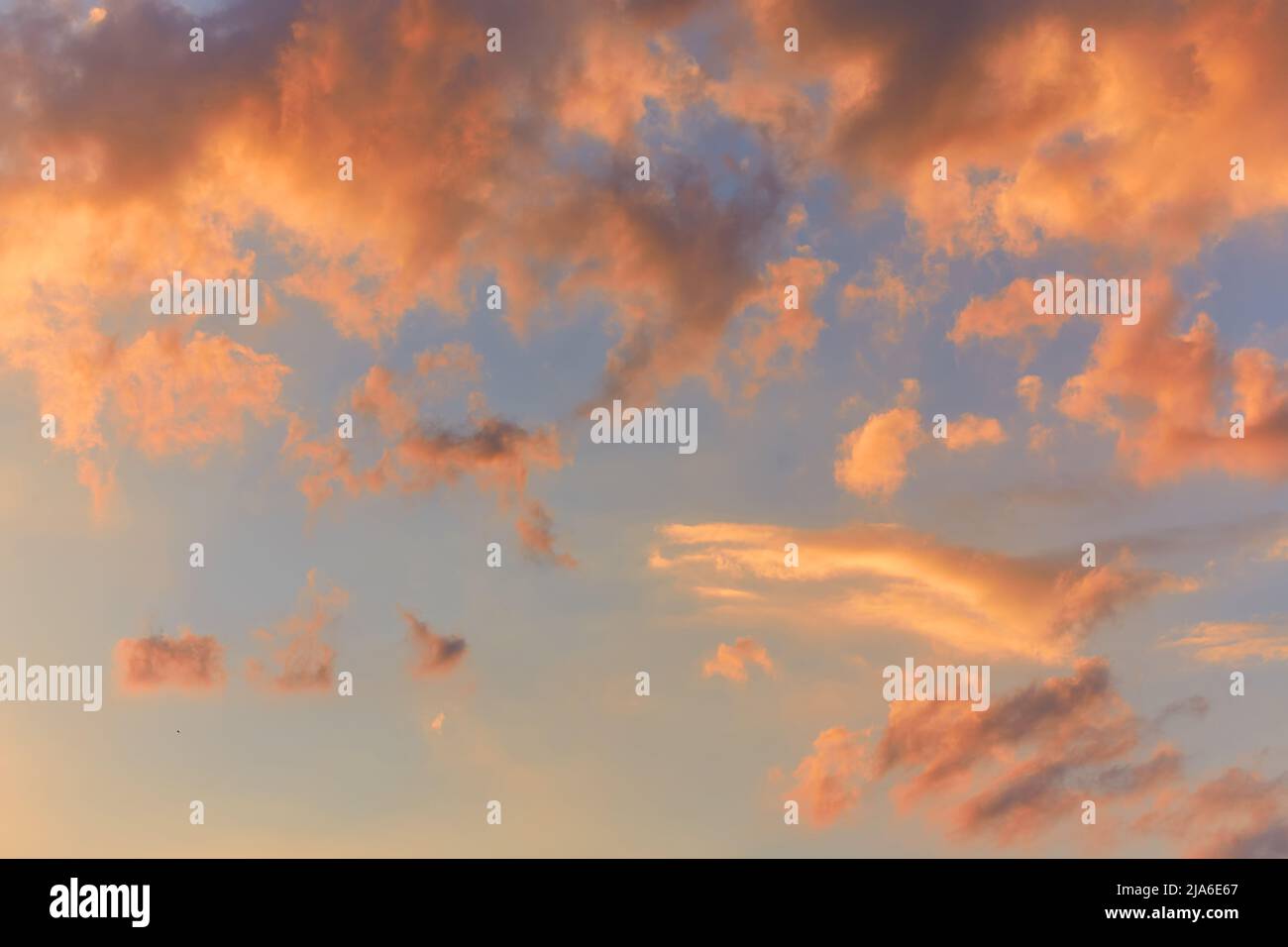 sunset sky with the light of the sun behind Stock Photo - Alamy