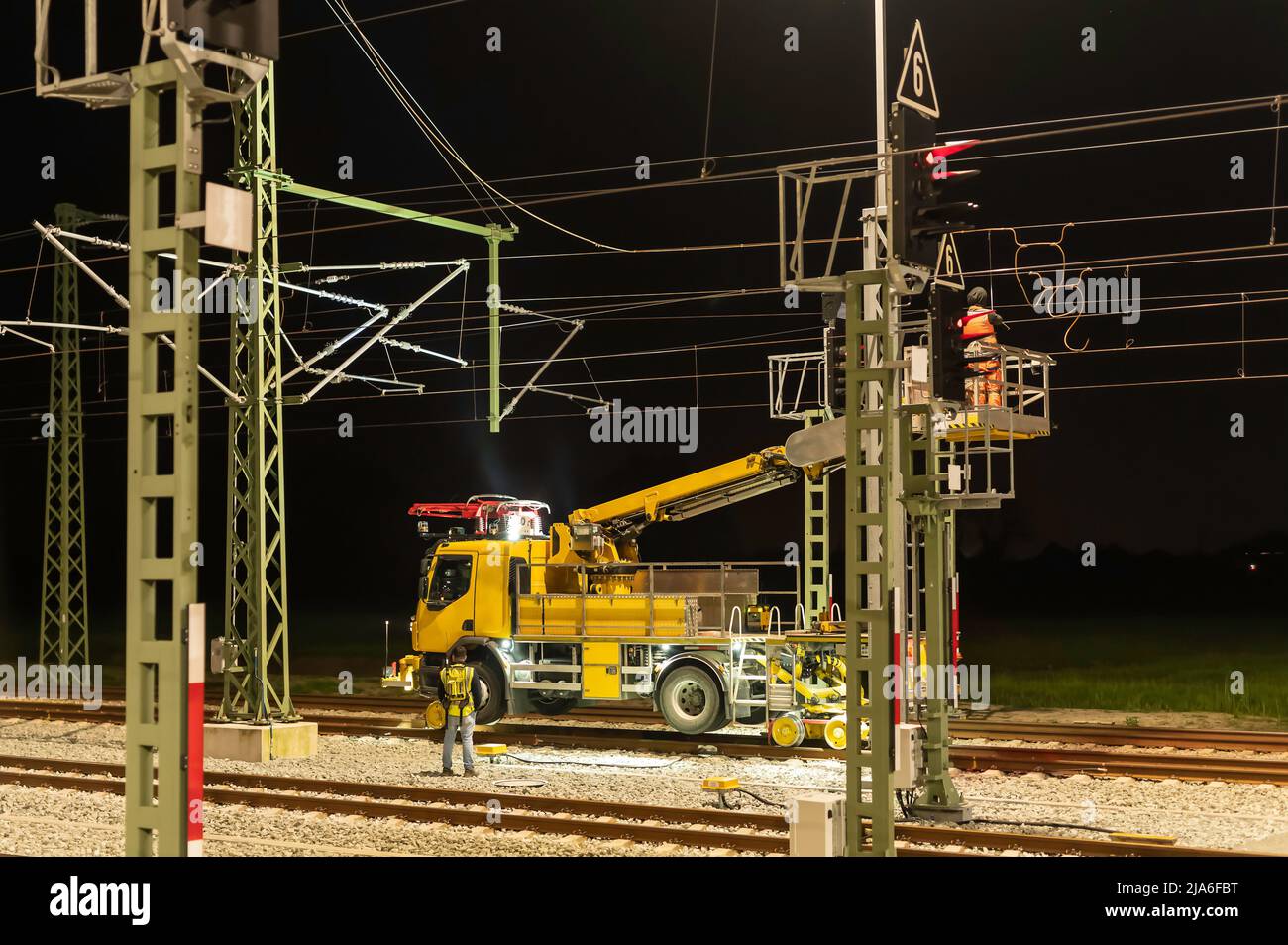 Two way vehicle hi-res stock photography and images - Alamy
