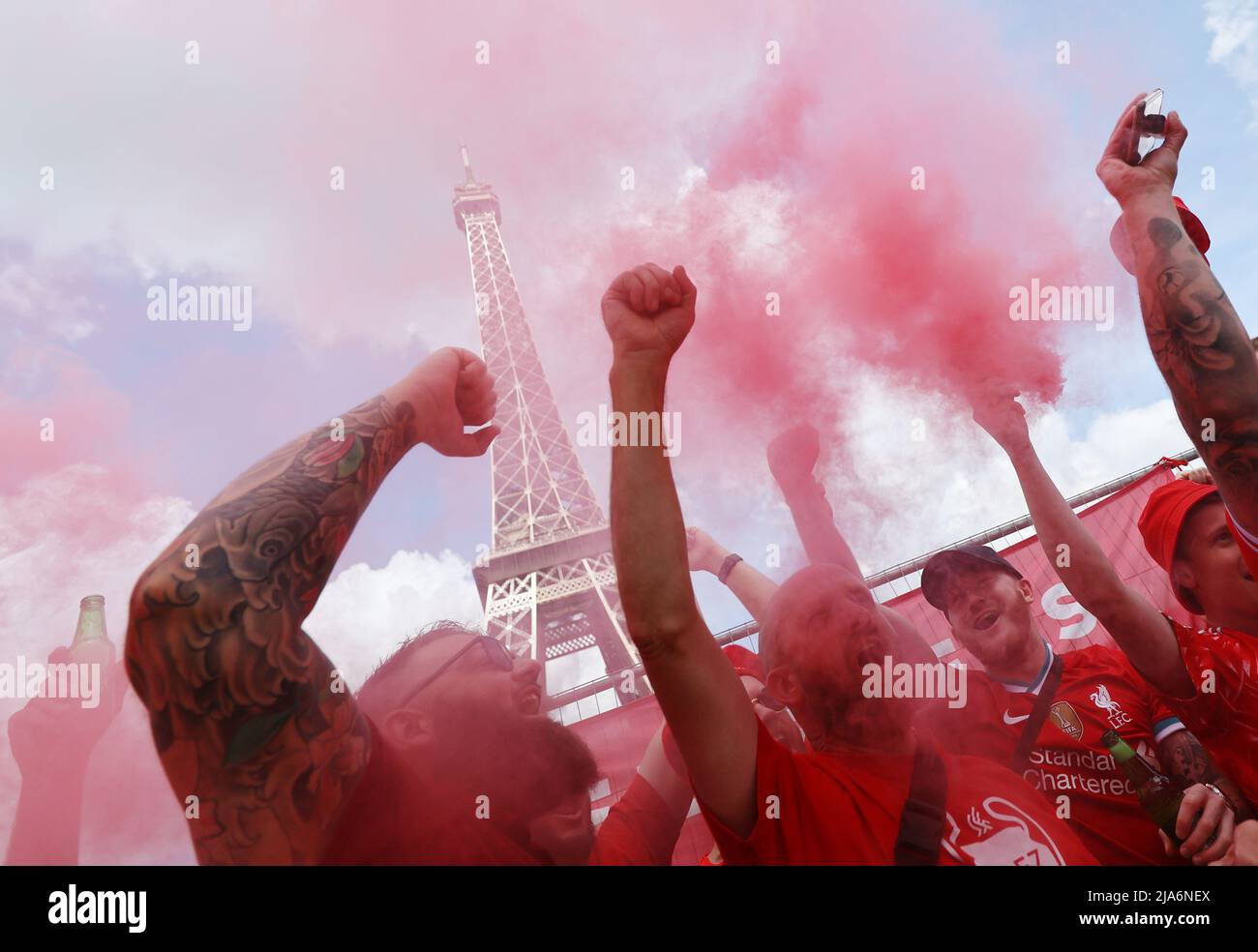Champions league final paris hi-res stock photography and images - Alamy