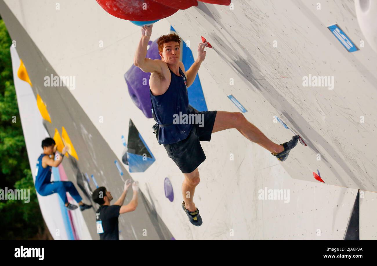 Ifsc climbing world cup seoul 2022 hi-res stock photography and images ...