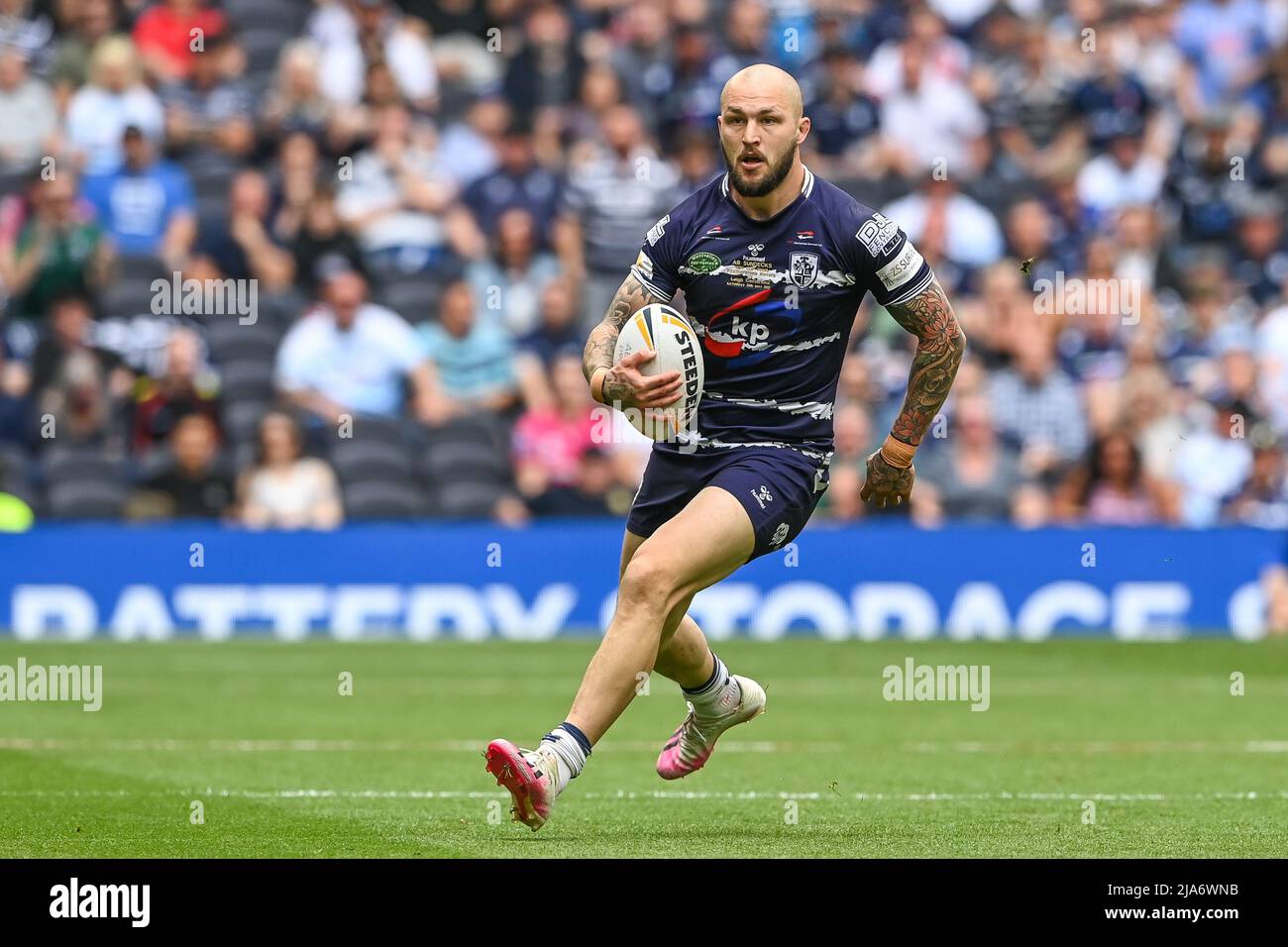 Luke Briscoe #2 of Featherstone Rovers makes a break Stock Photo - Alamy