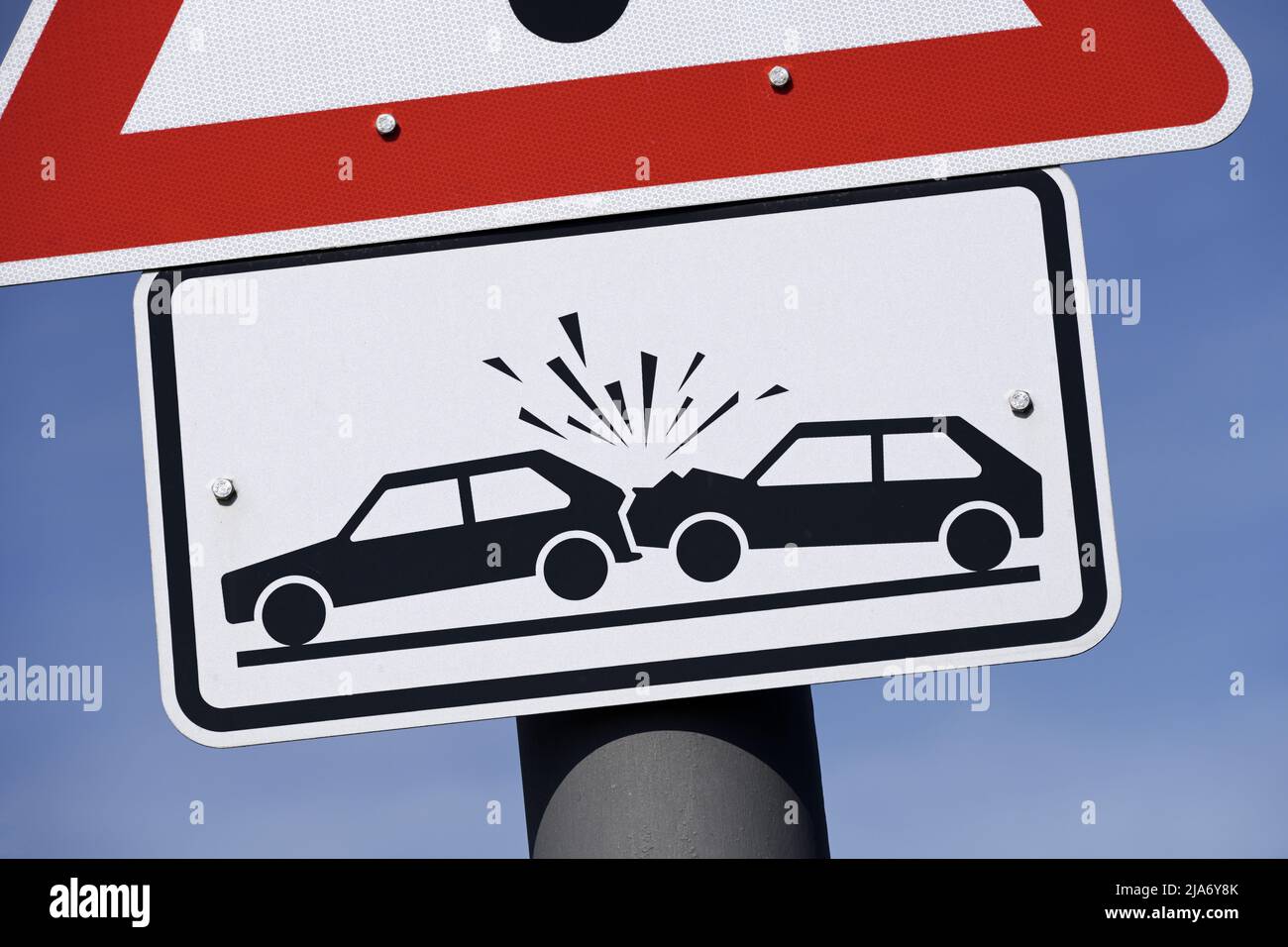 Unfalle verkehr hi-res stock photography and images - Alamy