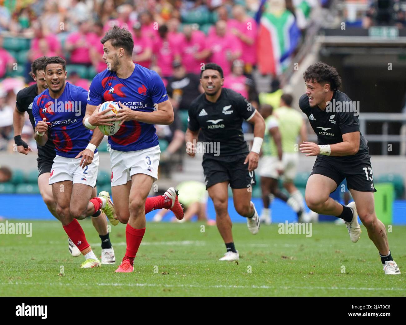 Caleb tangitau hi-res stock photography and images - Alamy