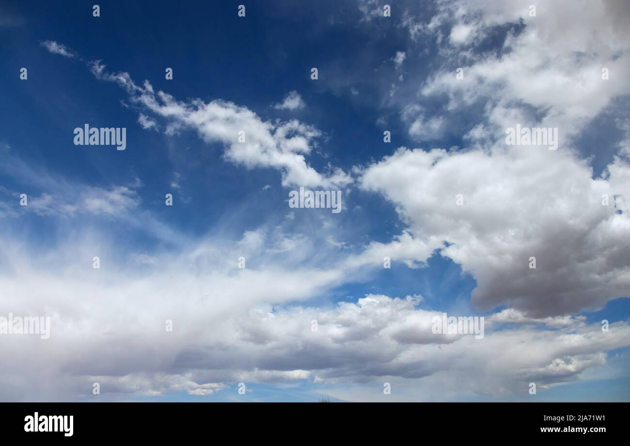 Moving clouds hi-res stock photography and images - Alamy
