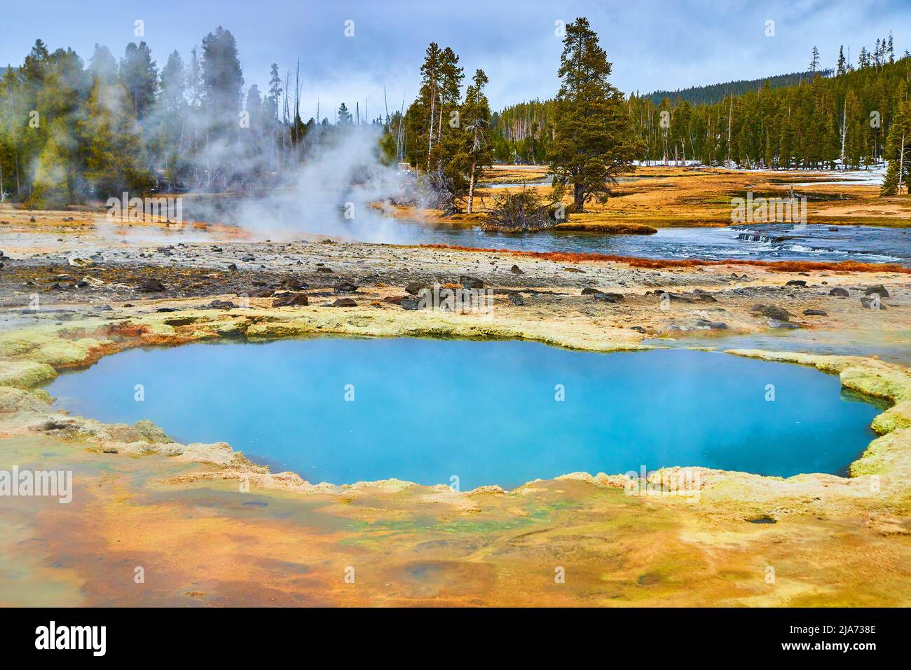 Beautiful deep blue Yellowstone pools of alkaline water in basin Stock ...