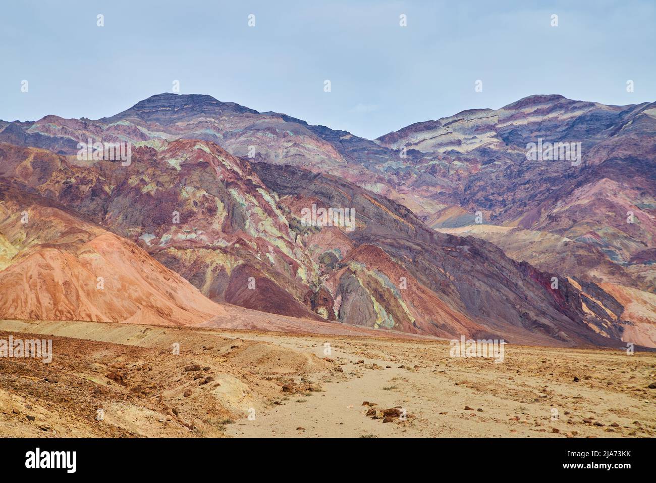 Colorful desert mountains hi-res stock photography and images - Alamy