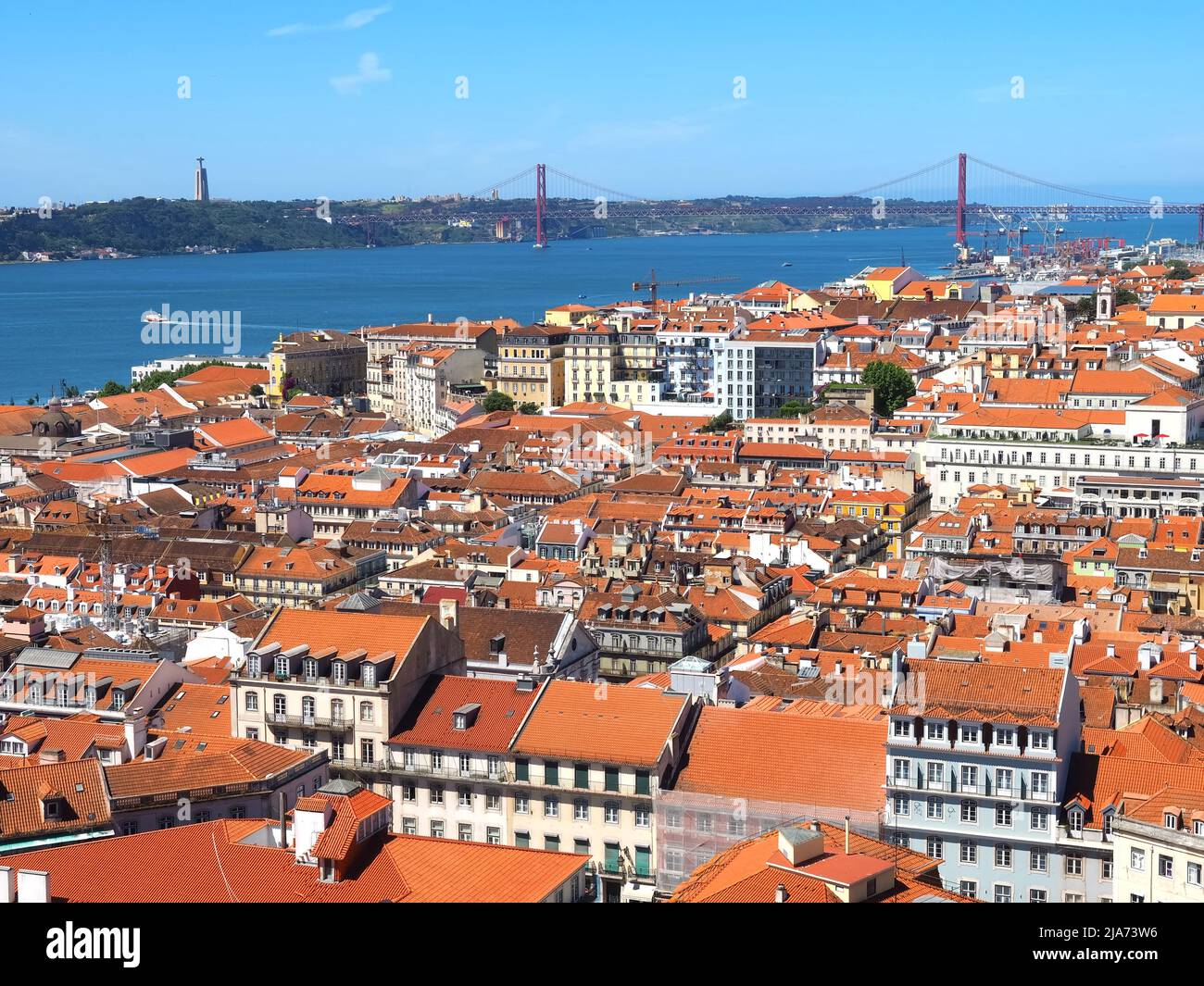 Ferry de lisboa hi-res stock photography and images - Alamy