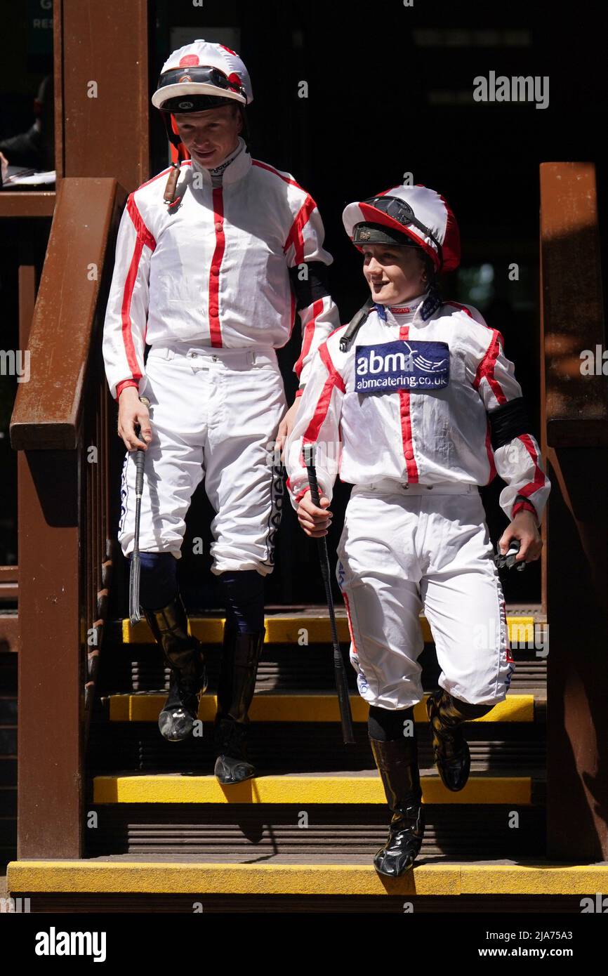 Haydock racecourse 2022 hi-res stock photography and images - Alamy