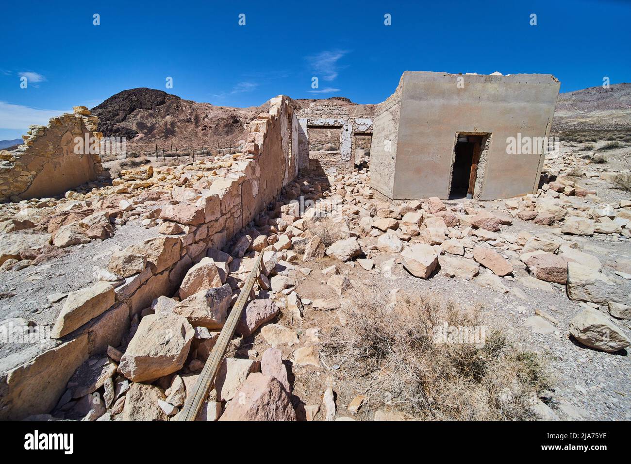 Ghost town stone rubble of building in desert Stock Photo - Alamy