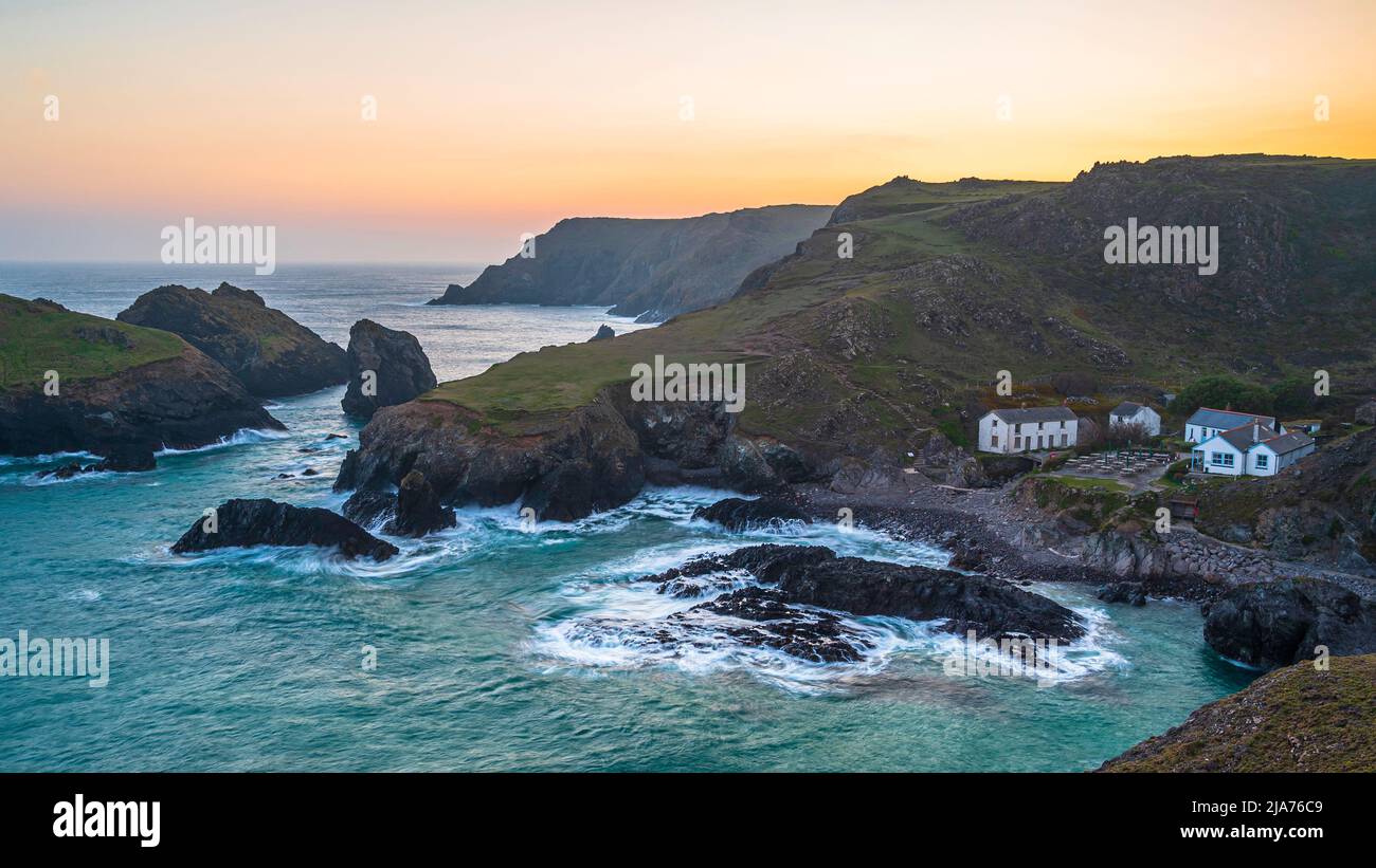 Kynance Cove, Cornwall, England. A summers evening and the sky is ...