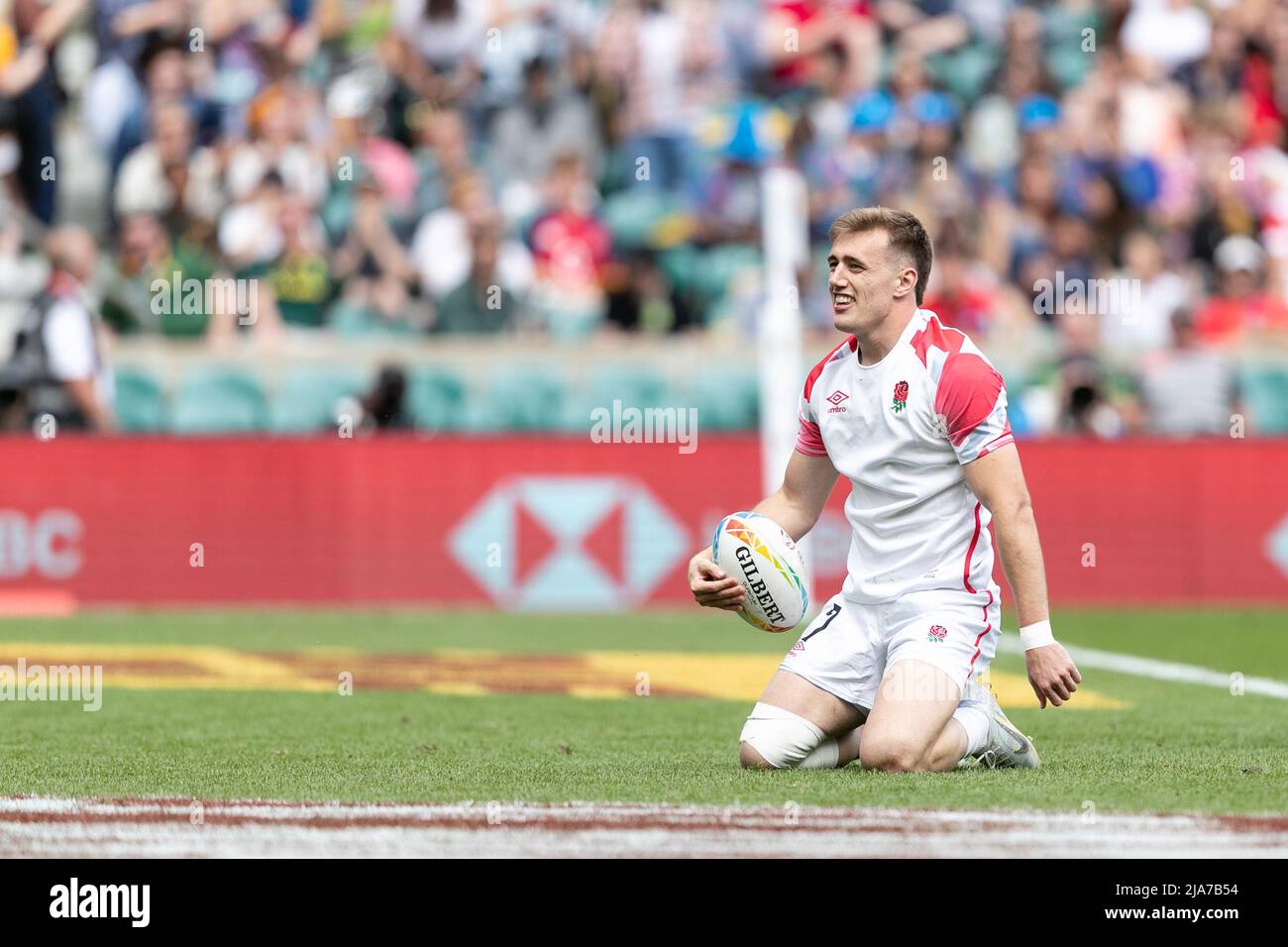 Max clementson hi-res stock photography and images - Alamy