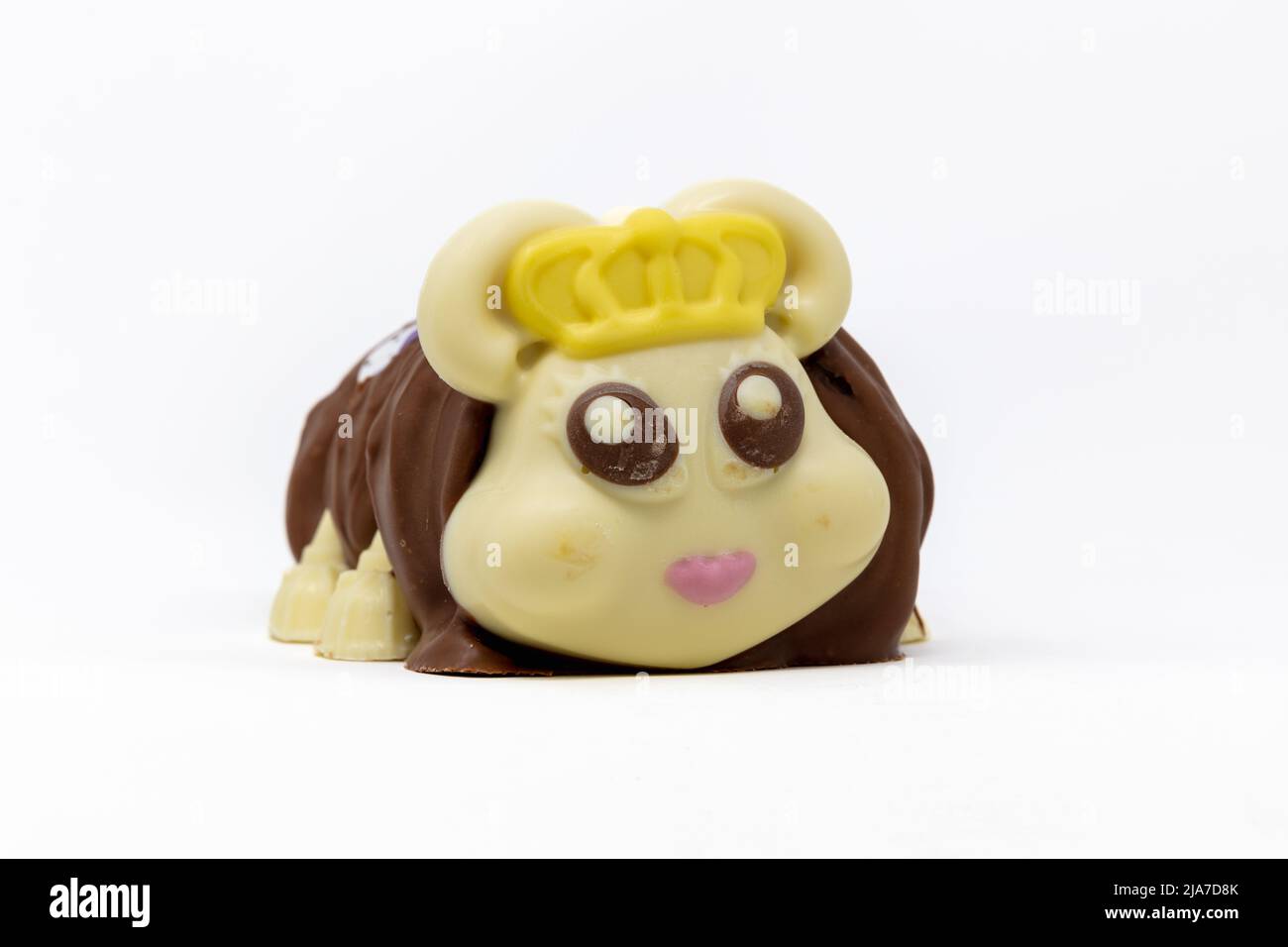 Queen connie the caterpillar cake hi-res stock photography and images ...