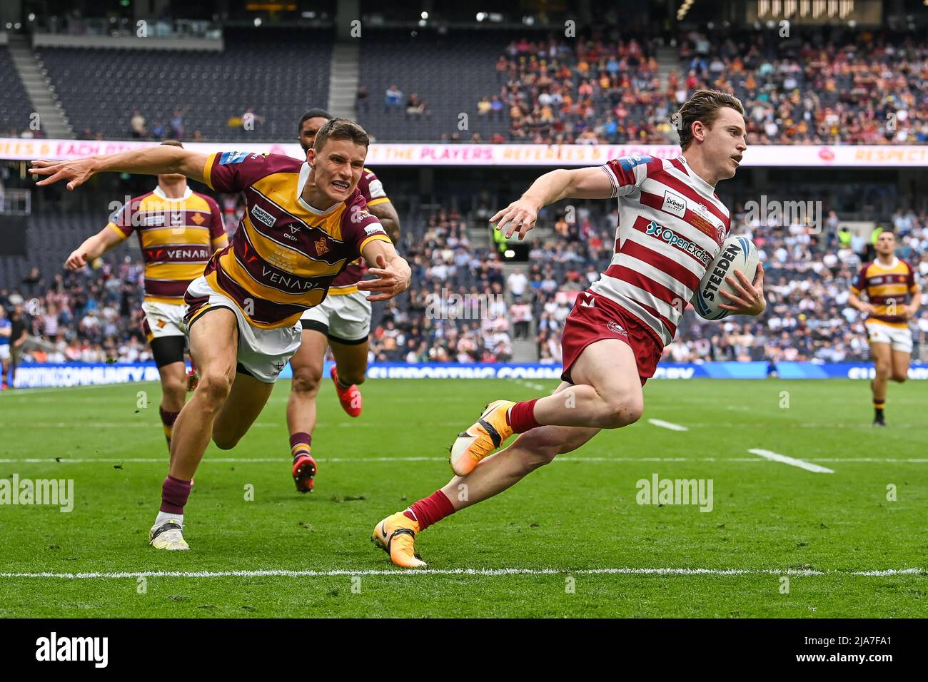 Jai field wigan warriors hi-res stock photography and images - Alamy