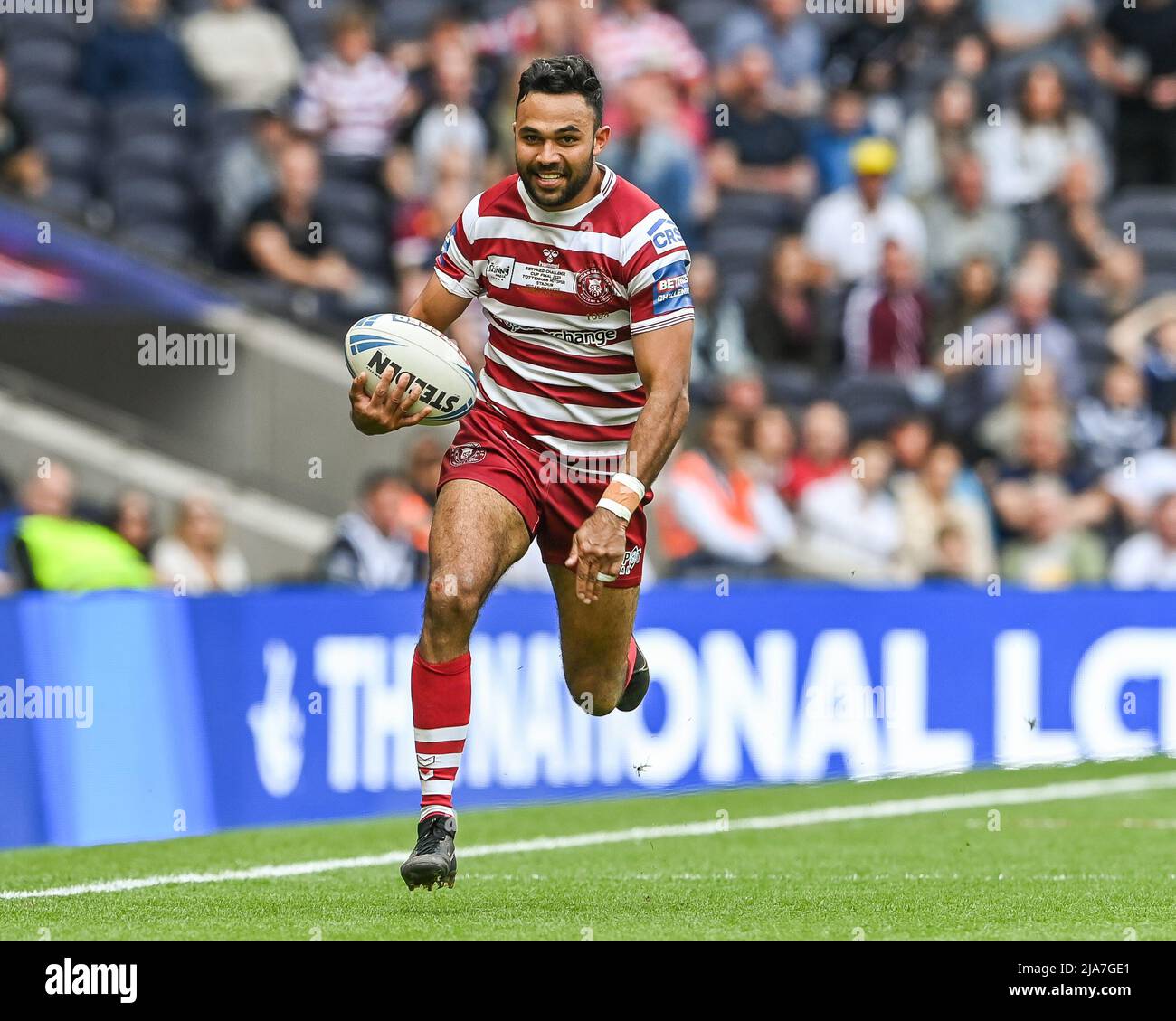 Bevan French #1 of Wigan Warriors makes a break Stock Photo - Alamy