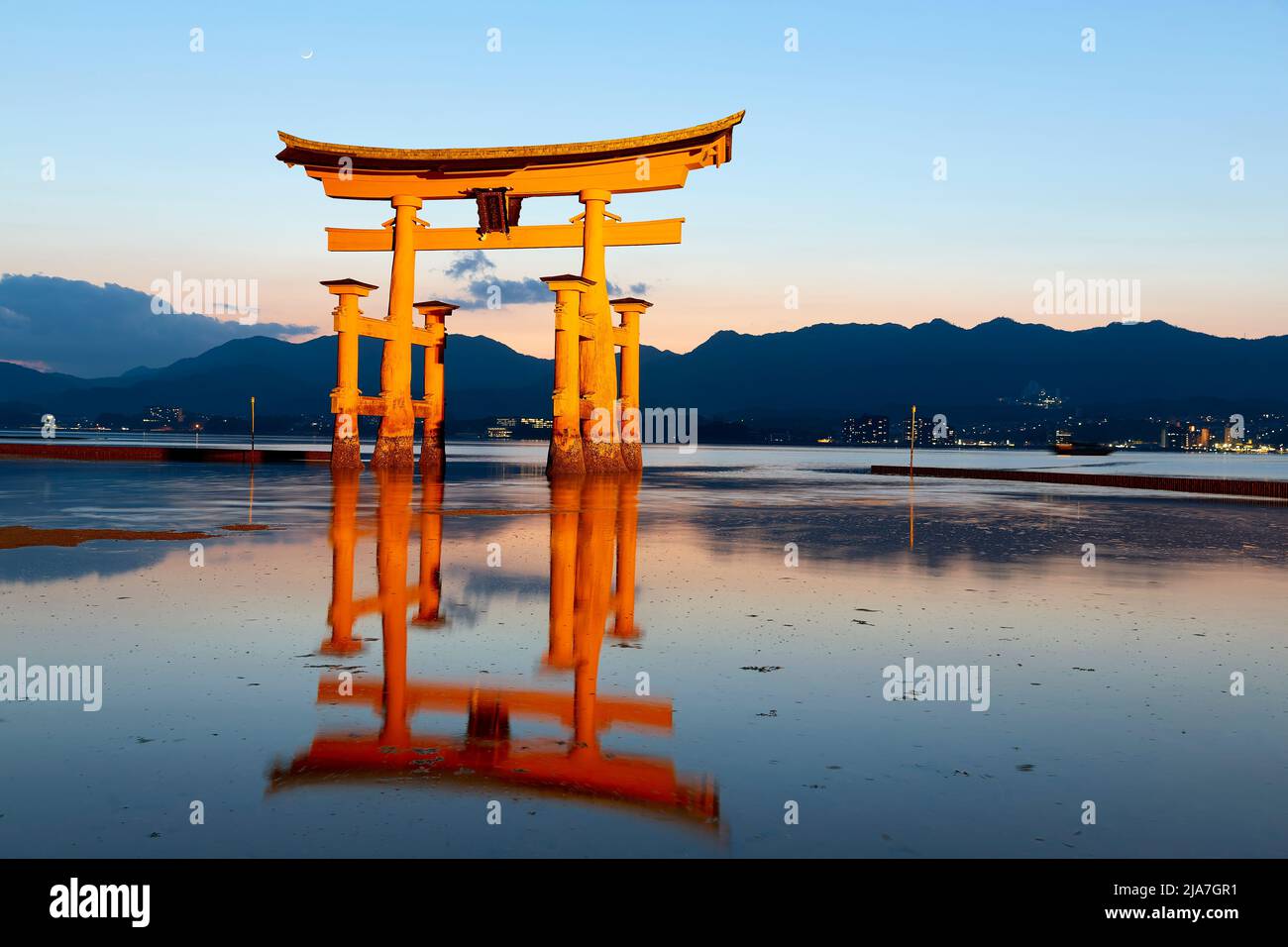 Japan. Miyajima. Hiroshima. Itsukushima Shrine and floating torii gate ...