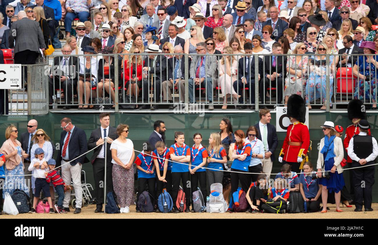 Parade review stand hi-res stock photography and images - Alamy