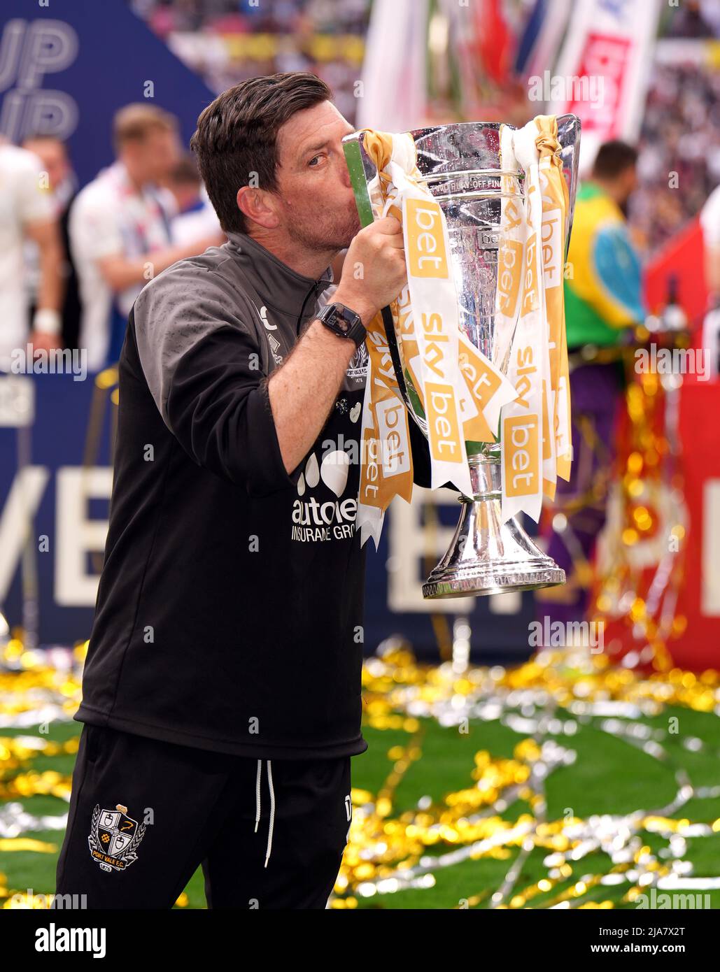 Port Vale manager Darrell Clarke with the trophy after winning the Sky ...