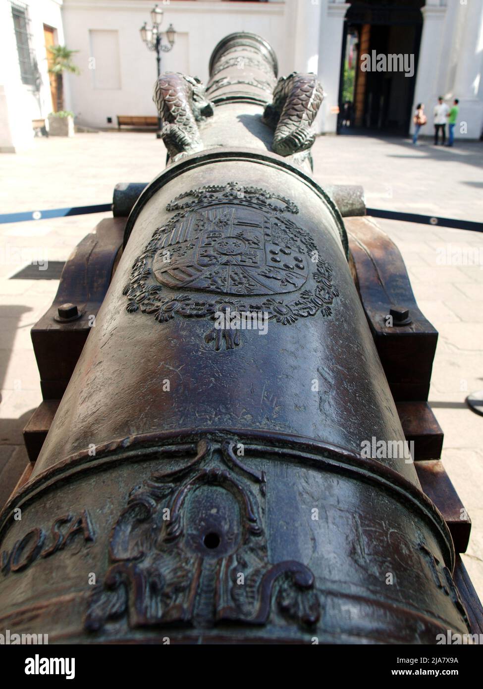 "El Relampago" (Lightning) Bronze cannon forged in 1772, in the ...