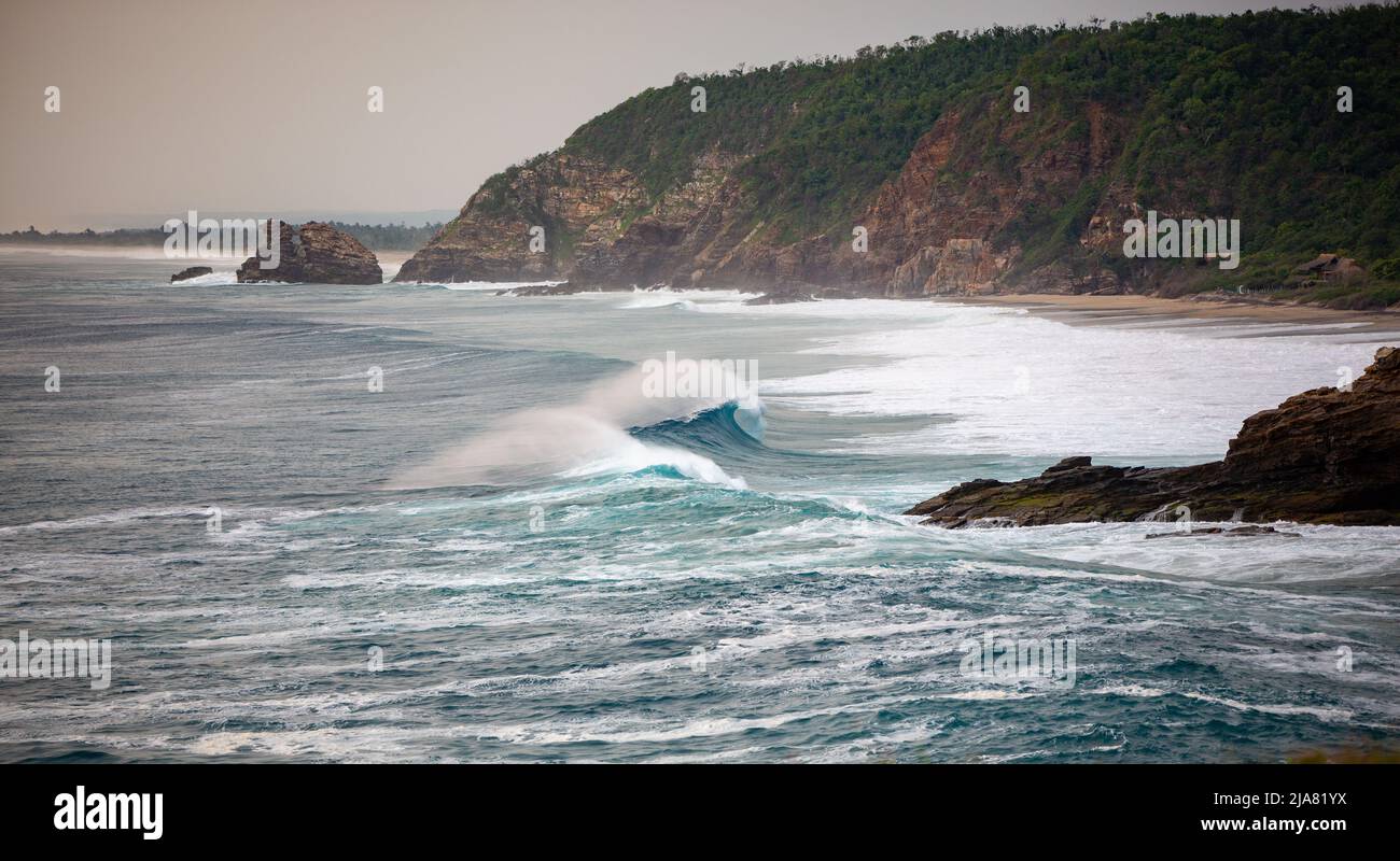 Perfect wave hi-res stock photography and images - Alamy