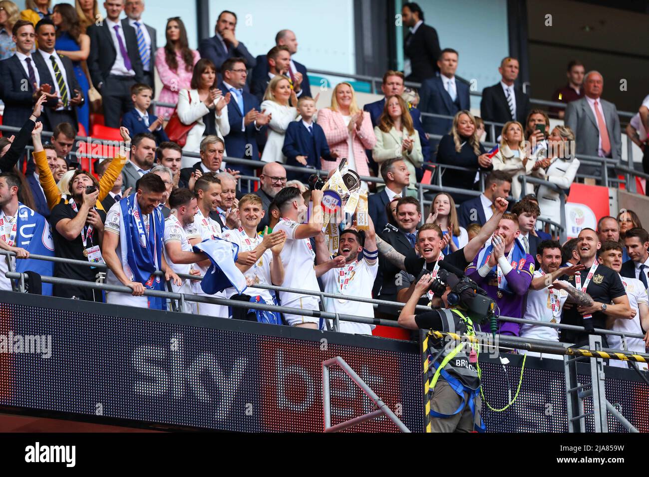 Wembley, London, UK. 28th May 2022; Wembley Stadium, London, England ...