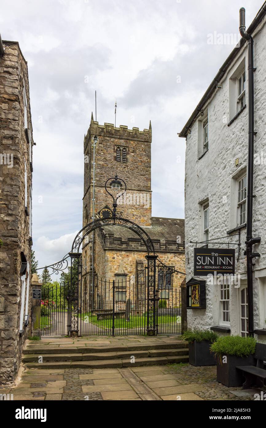St Mary's parish church viewed along Church Street in the market town ...