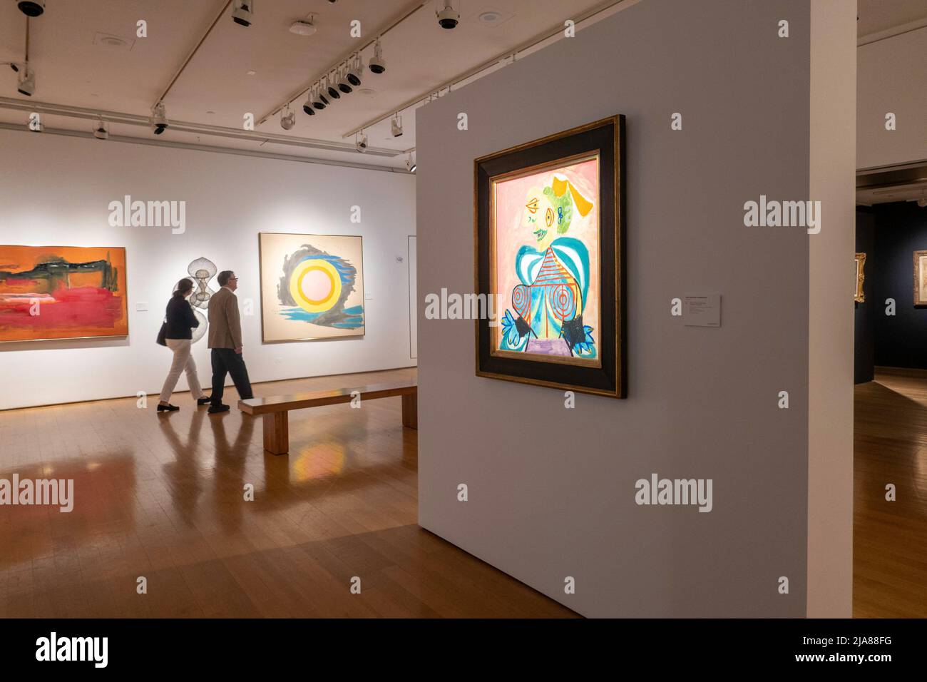 Christie's is a luxury auction house located in Rockefeller Center, New ...