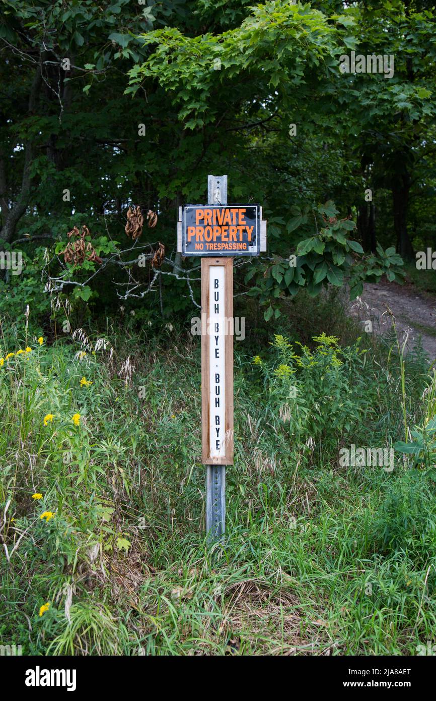 Buh bye hi-res stock photography and images - Alamy