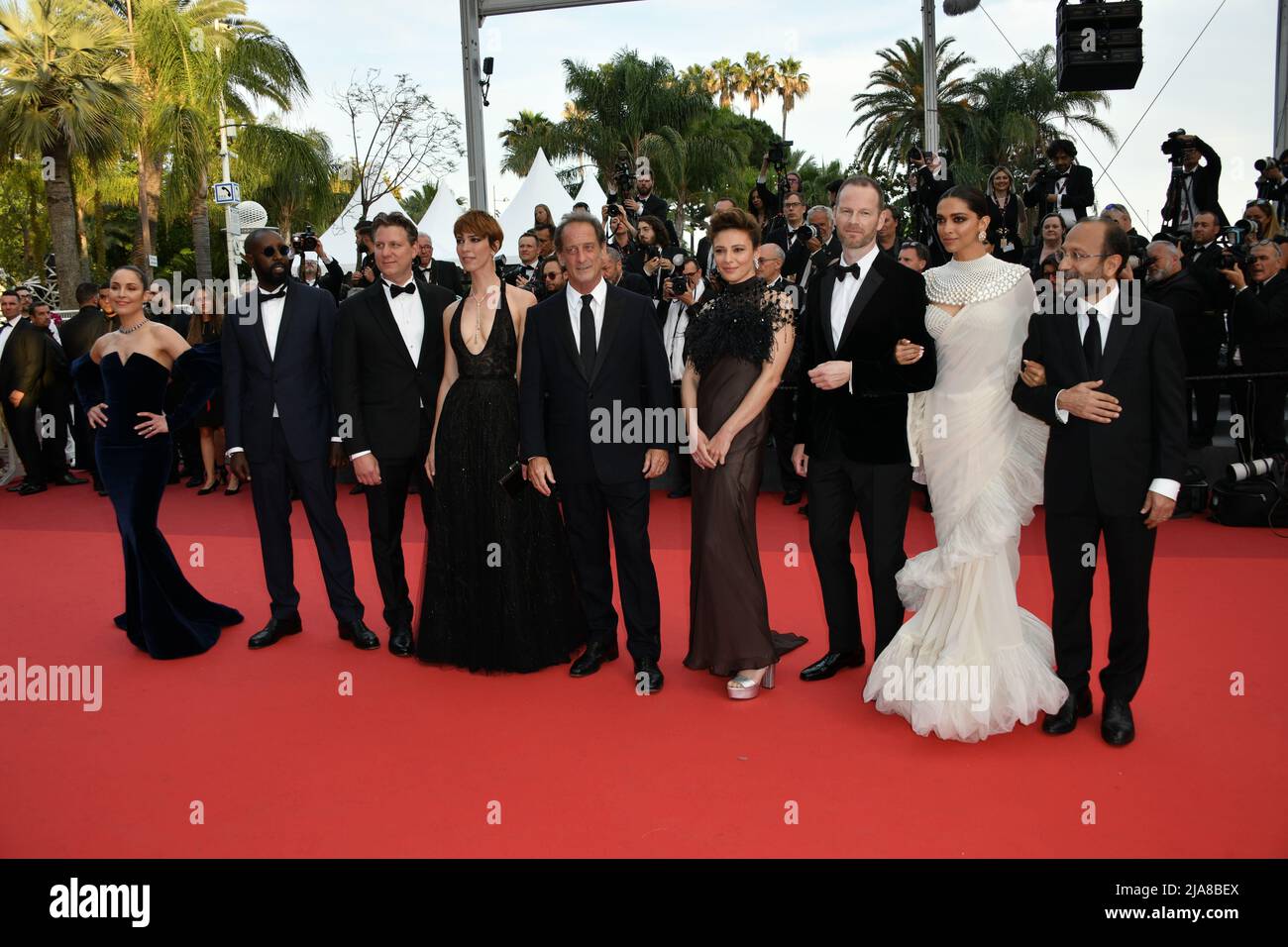 Cannes, France. 28th May, 2022. Ladj Ly, Jeff Nichols, Rebecca Hall ...