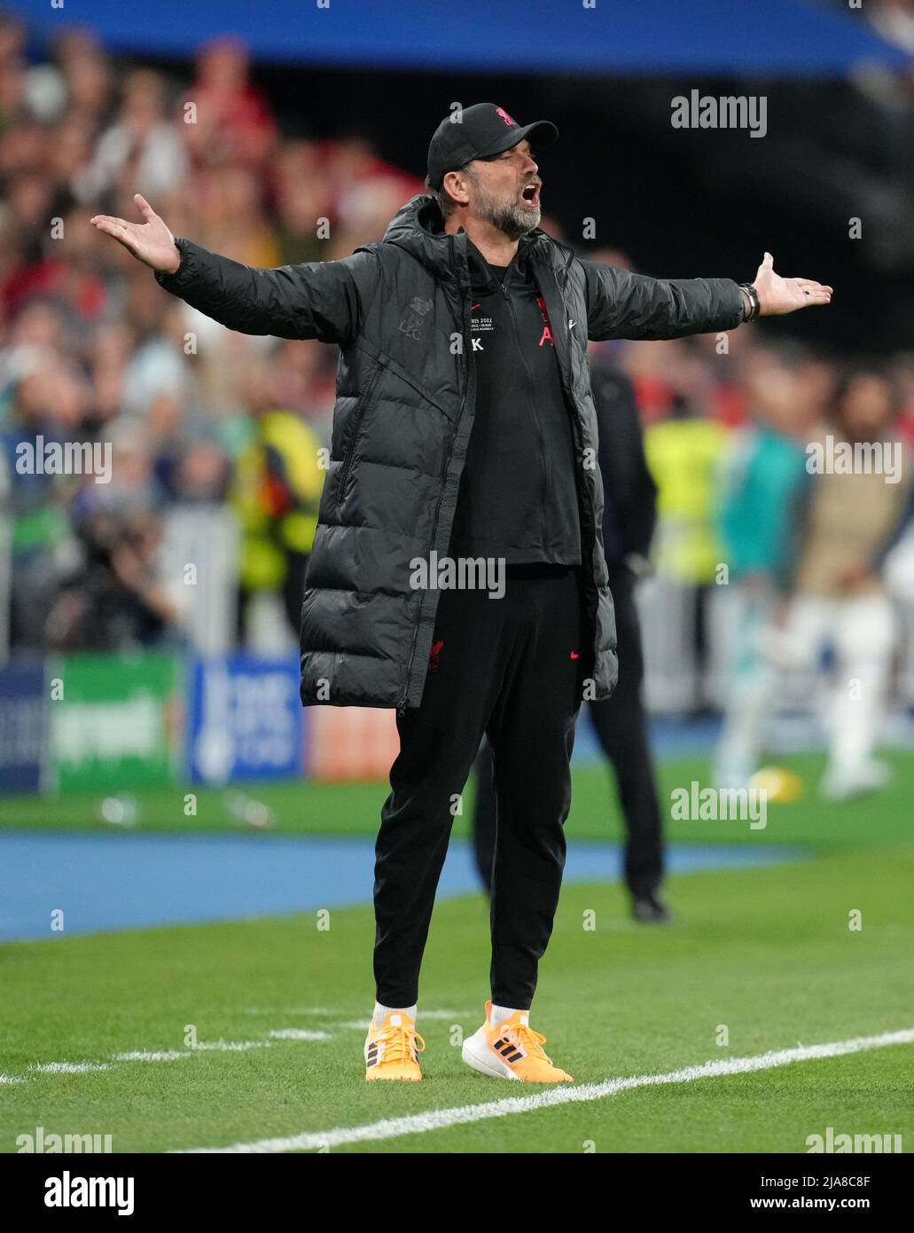 Liverpool manager Jurgen Klopp on the touchline during the UEFA ...