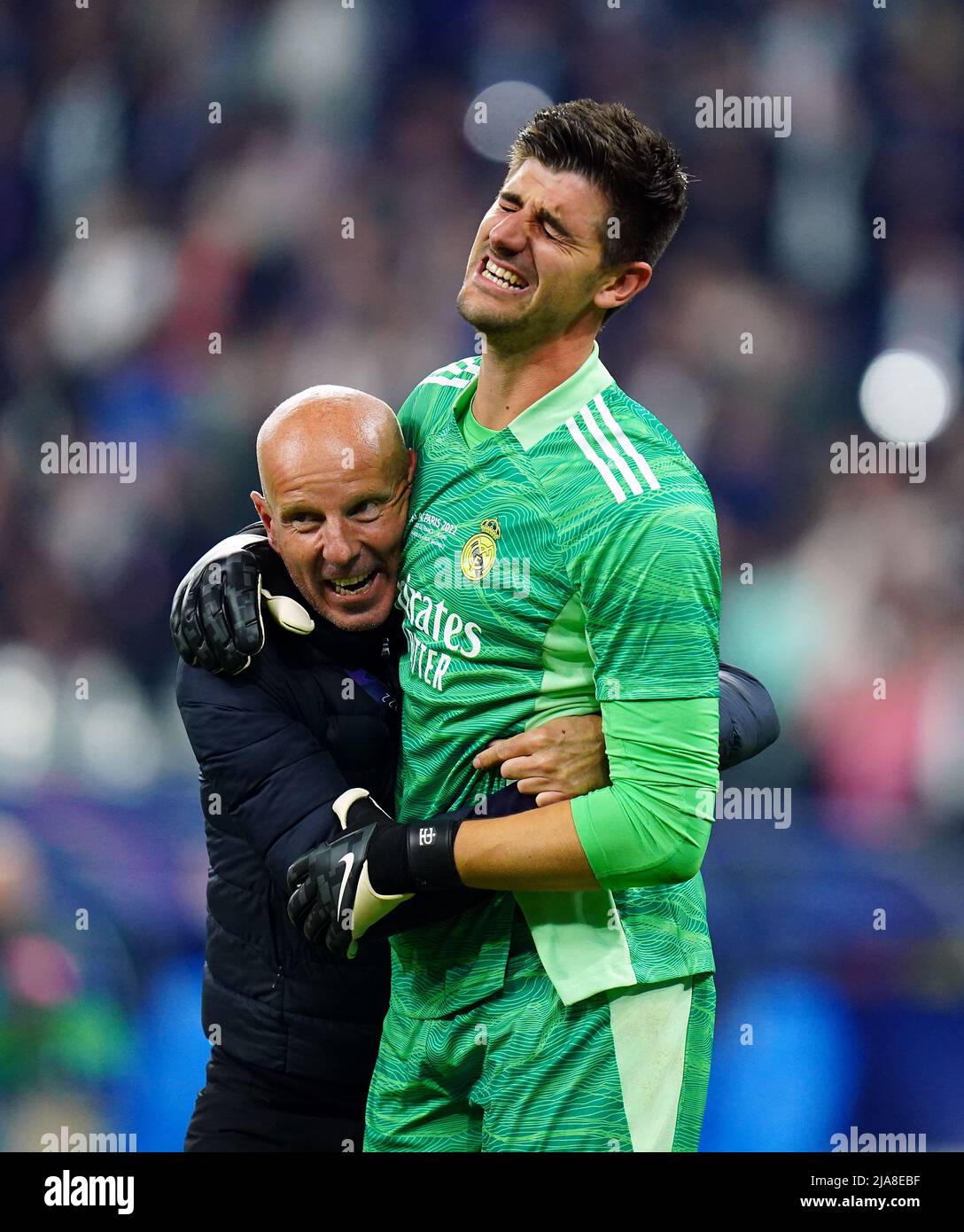 Real Madrid Goalkeeper Thibaut Courtois celebrates winning the UEFA ...