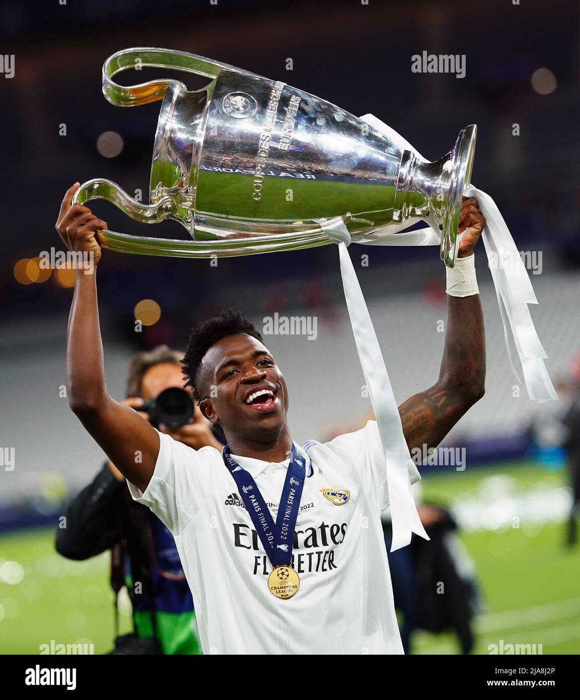 Vinicius junior trophy hi-res stock photography and images - Alamy