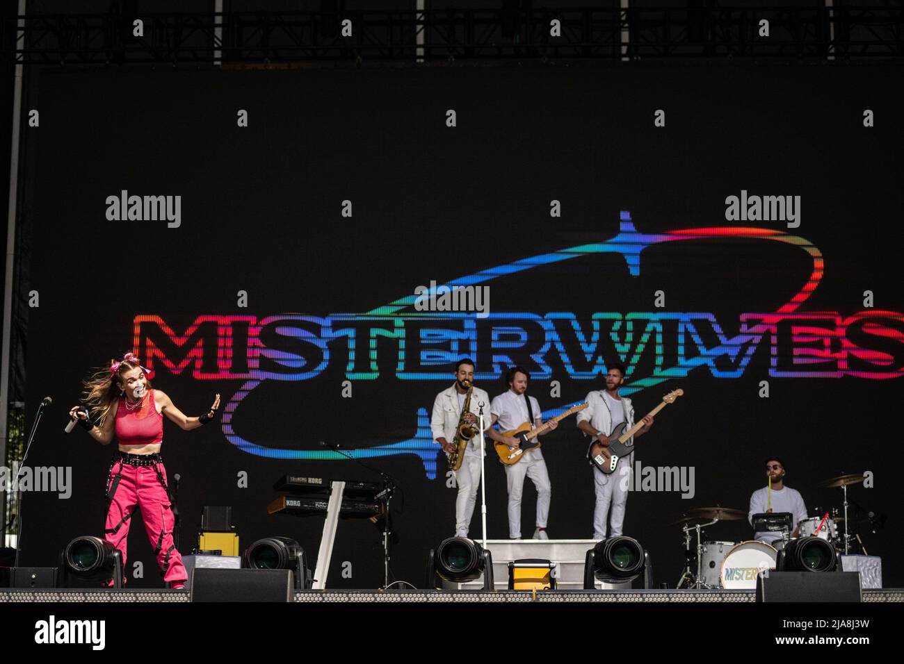 Misterwives - Mandy Lee, William Hehir, Etienne Bowler, Marc Campbell ...