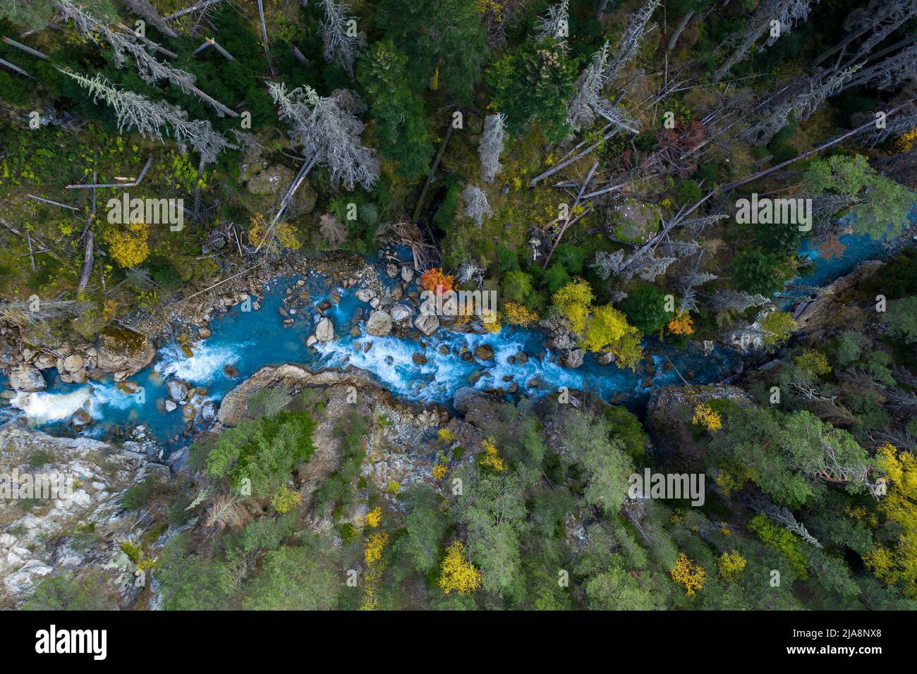 Aerial mountain river hi-res stock photography and images - Alamy