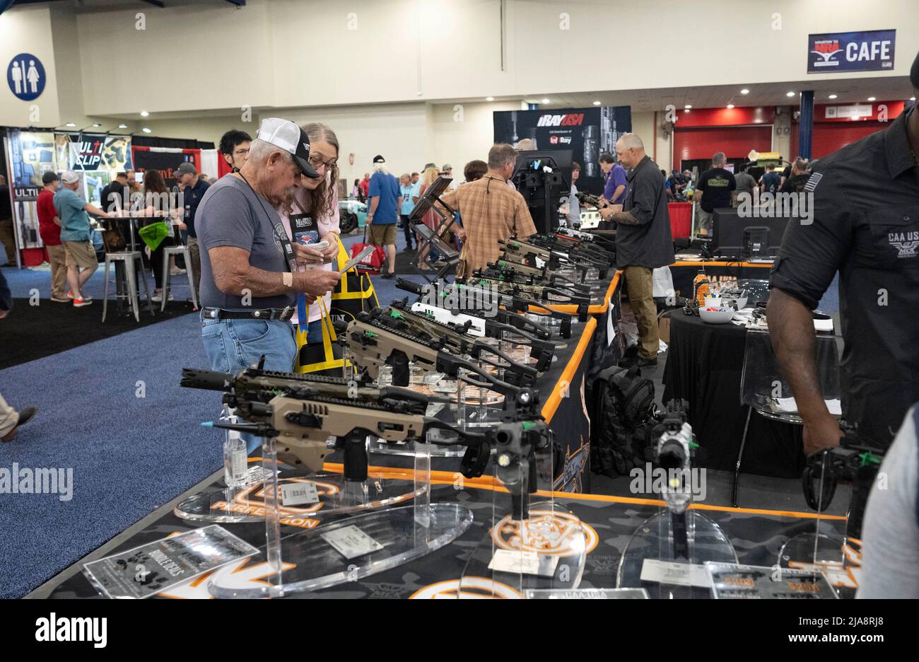 Firearms on show hi-res stock photography and images - Alamy