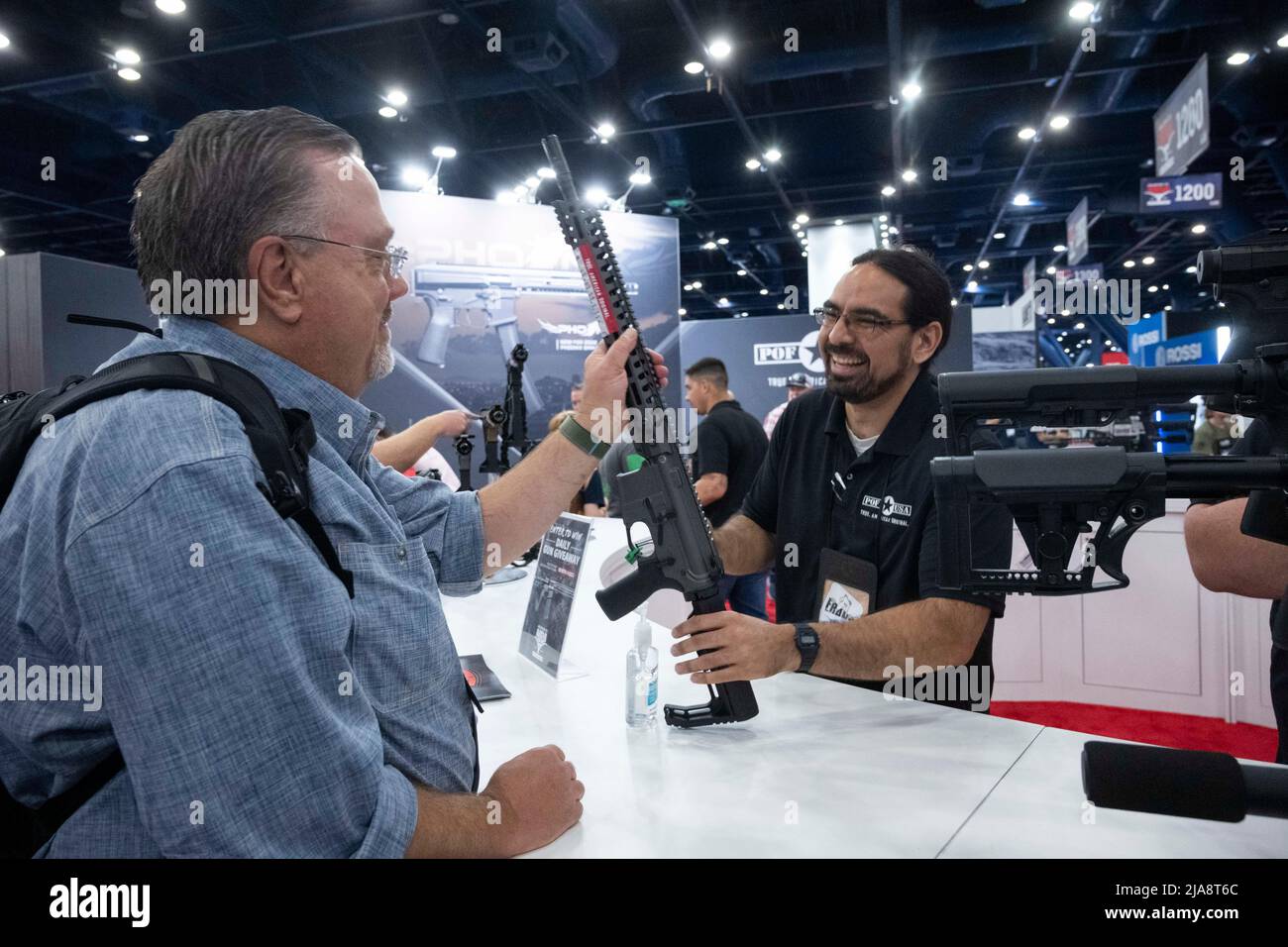 Phoenix gun show hi-res stock photography and images - Alamy