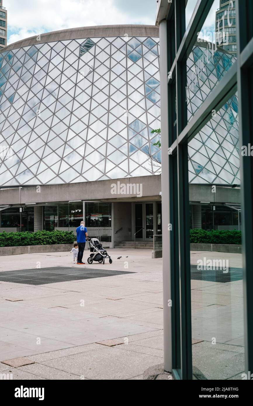 Roy Thomson Hall is a concert hall designed by Canadian architects ...