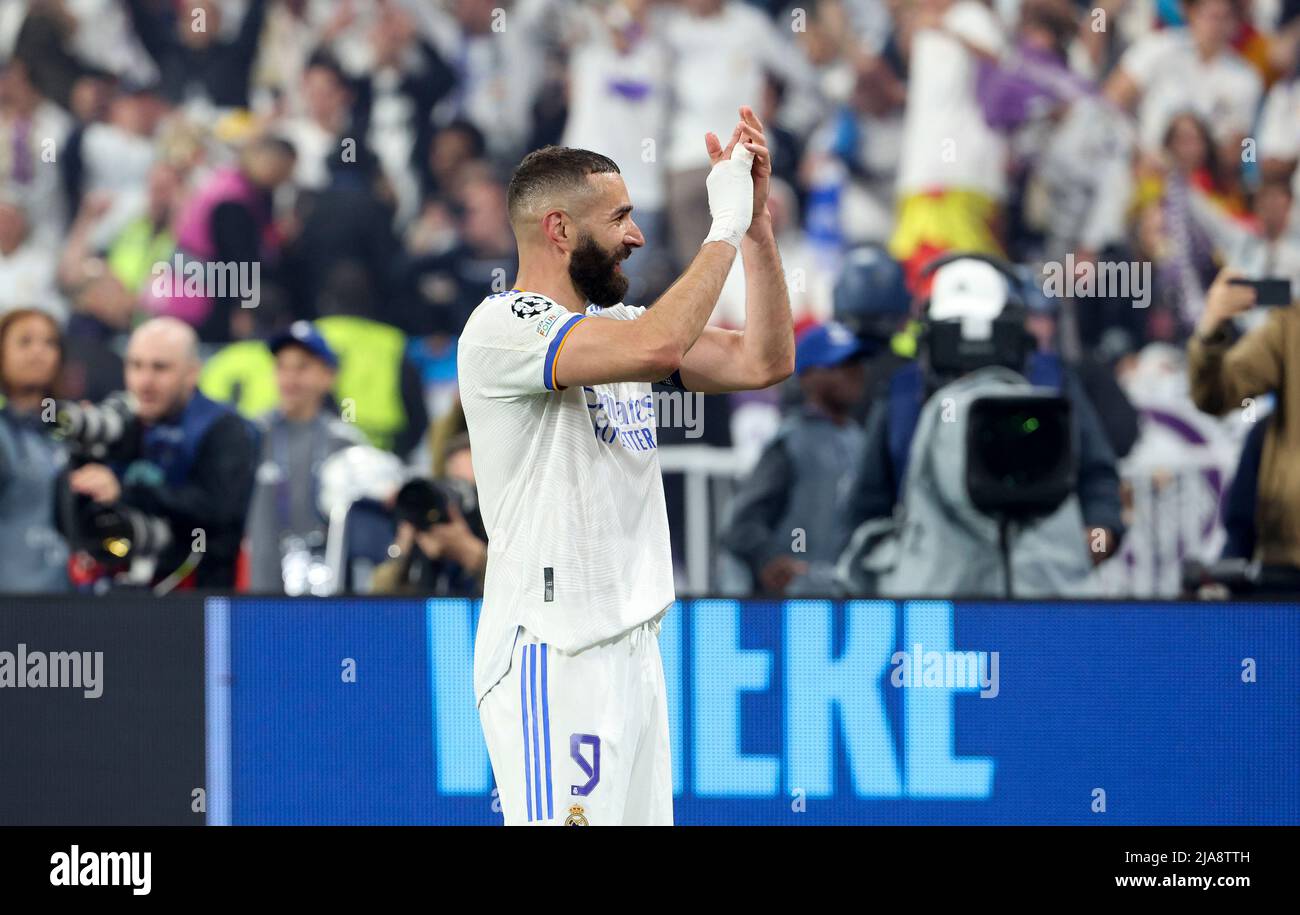 Karim benzema 2022 celebration hi-res stock photography and images - Alamy