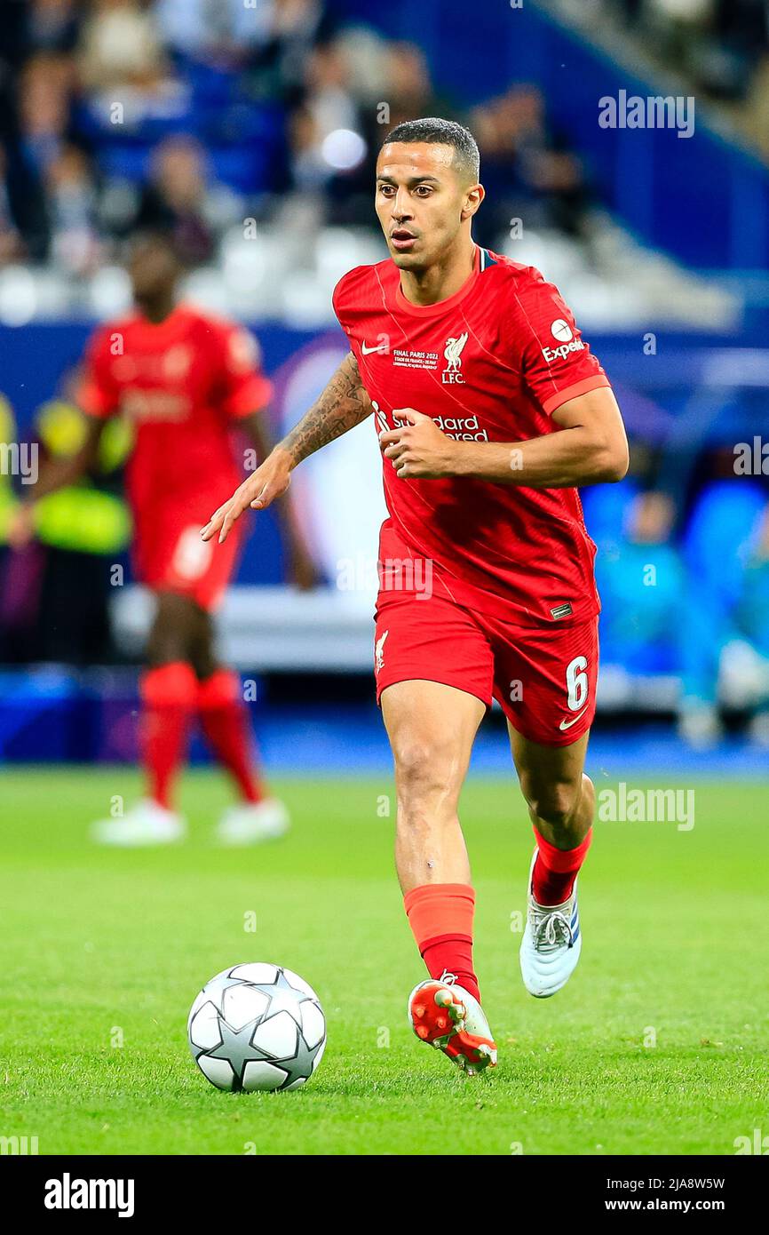 Paris, France - May 28: Thiago Alcántara of Liverpool controls the ball ...