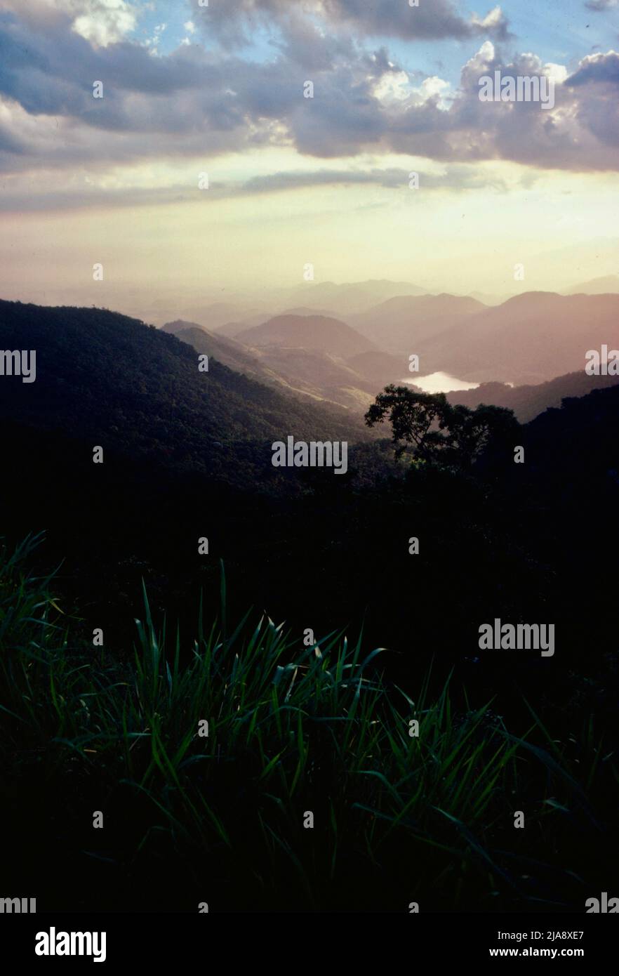 Rio de janeiro brasil 1980 hi-res stock photography and images - Alamy