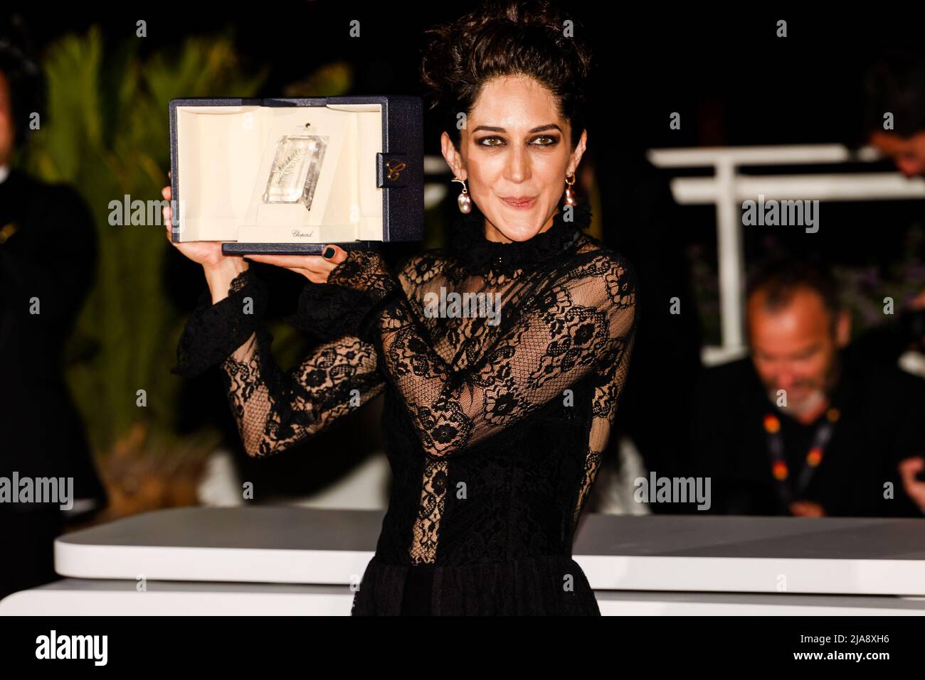 CANNES - MAY 28: Zahra Amir Ebrahimi on the " WINNERS " Photocall ...