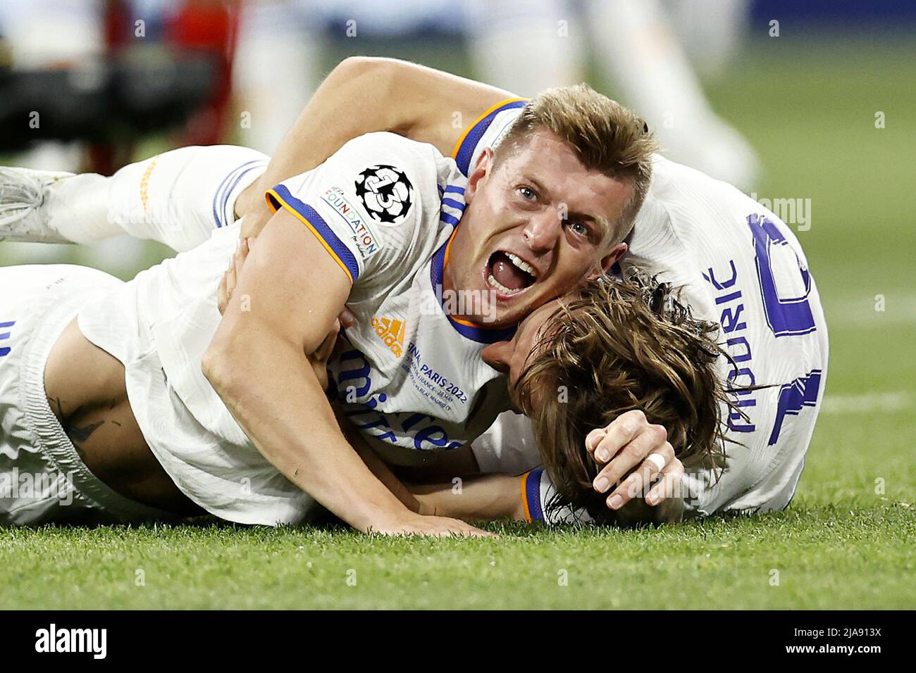 Paris, France. 28th May, 2022. PARIS - (LR) Toni Kroos of Real Madrid ...