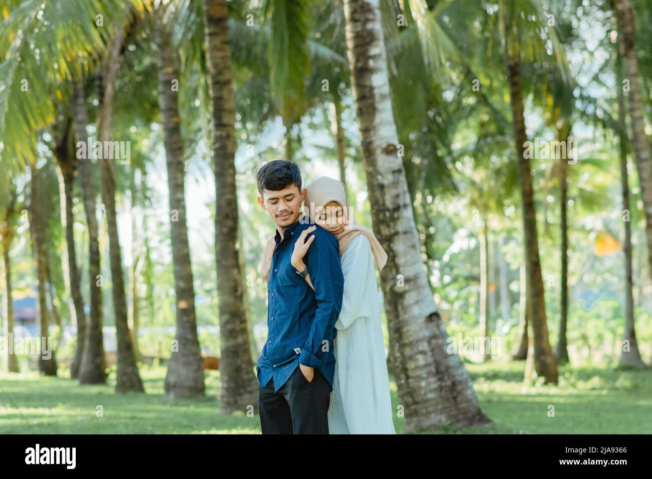 Muslim couple romance in outdoor Stock Photo - Alamy