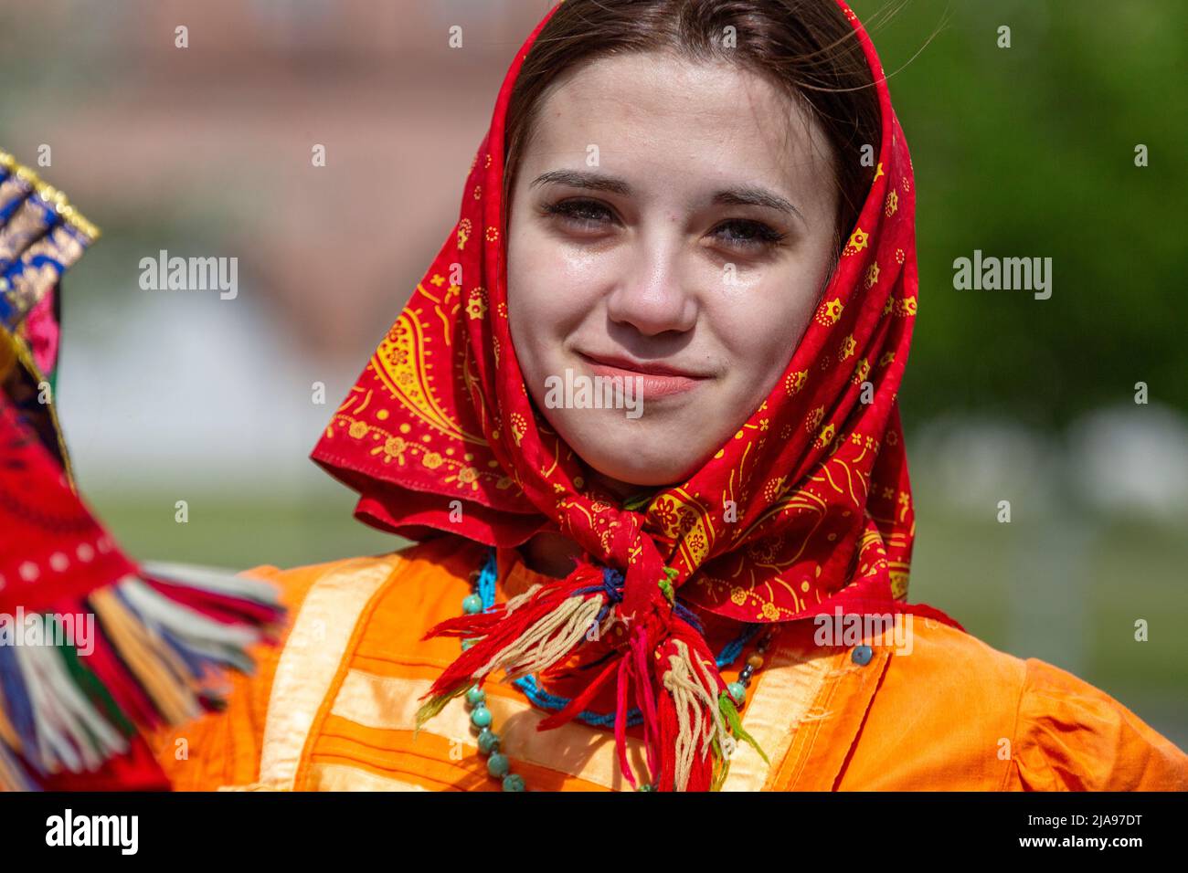 Tula, Russia. 28th May, 2022. Girls in traditional Russian folk ...