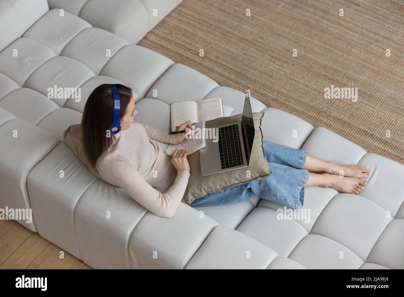 Online training course student girl using laptop and wireless ...