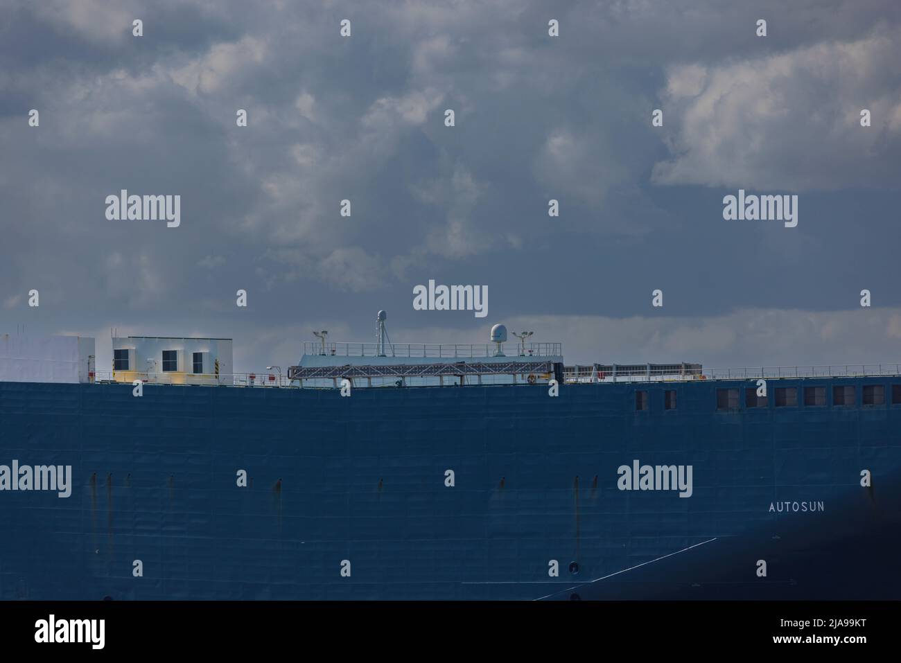 RoRo heading for Royal Portbury docks Stock Photo - Alamy