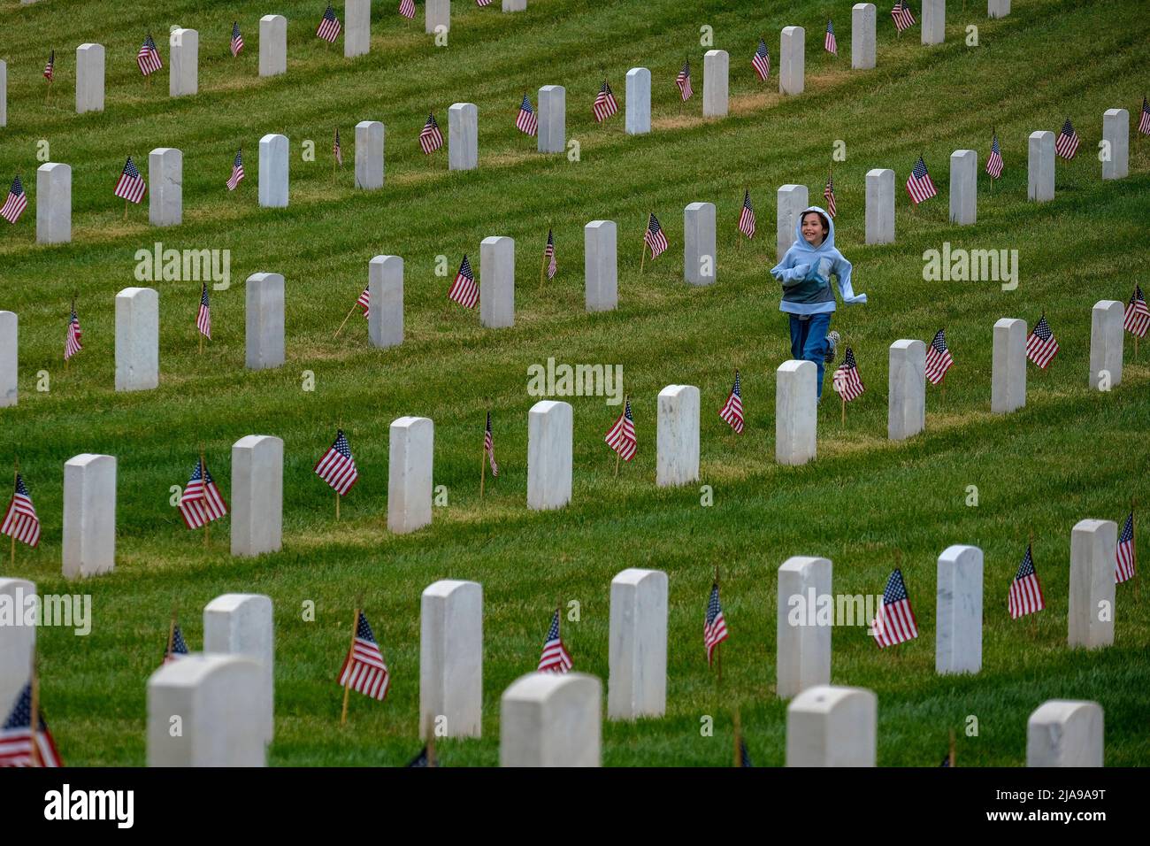 Los Angeles, California, USA. 28th May, 2022. A boy runs cross the ...