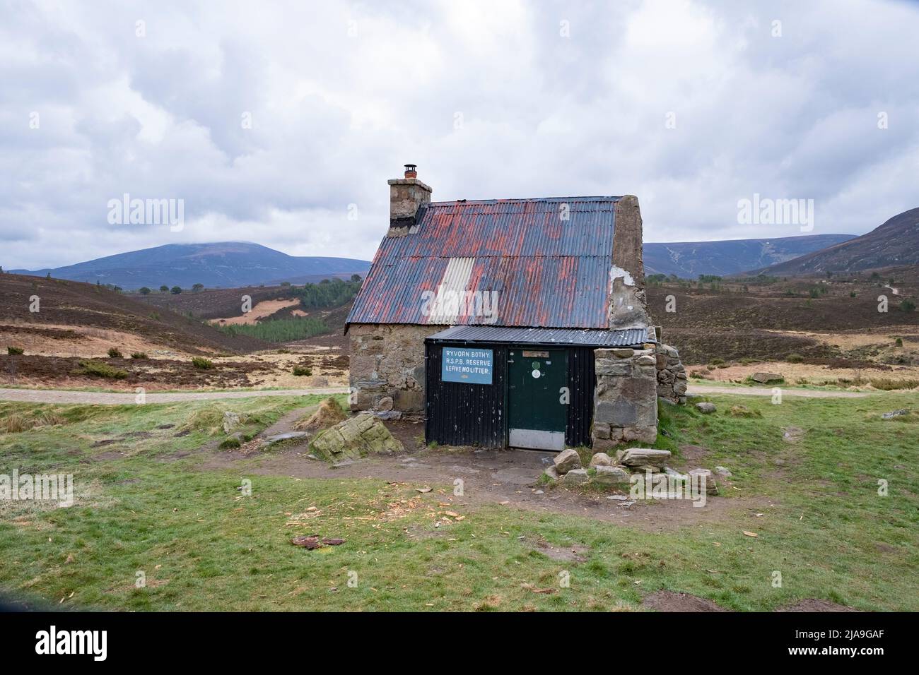 Ryvoan Bothy, Cairngorms National Park, Scotland Stock Photo - Alamy