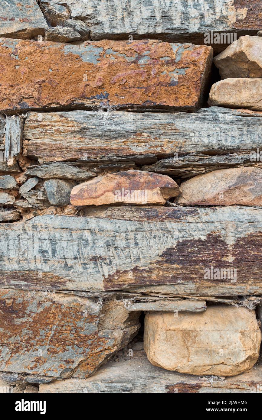 Masonry stone wall hi-res stock photography and images - Alamy